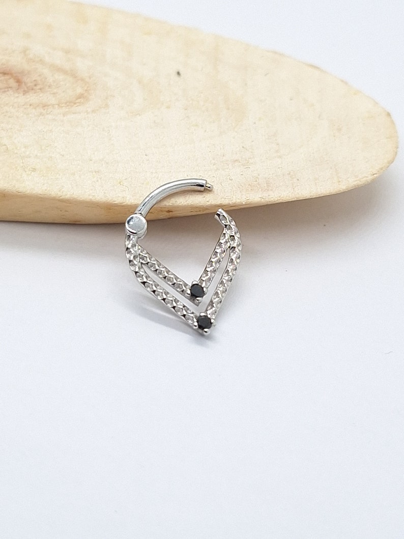 Helix Textured Septum Clicker 14k Solid Gold Diamond Daith Piercing ...