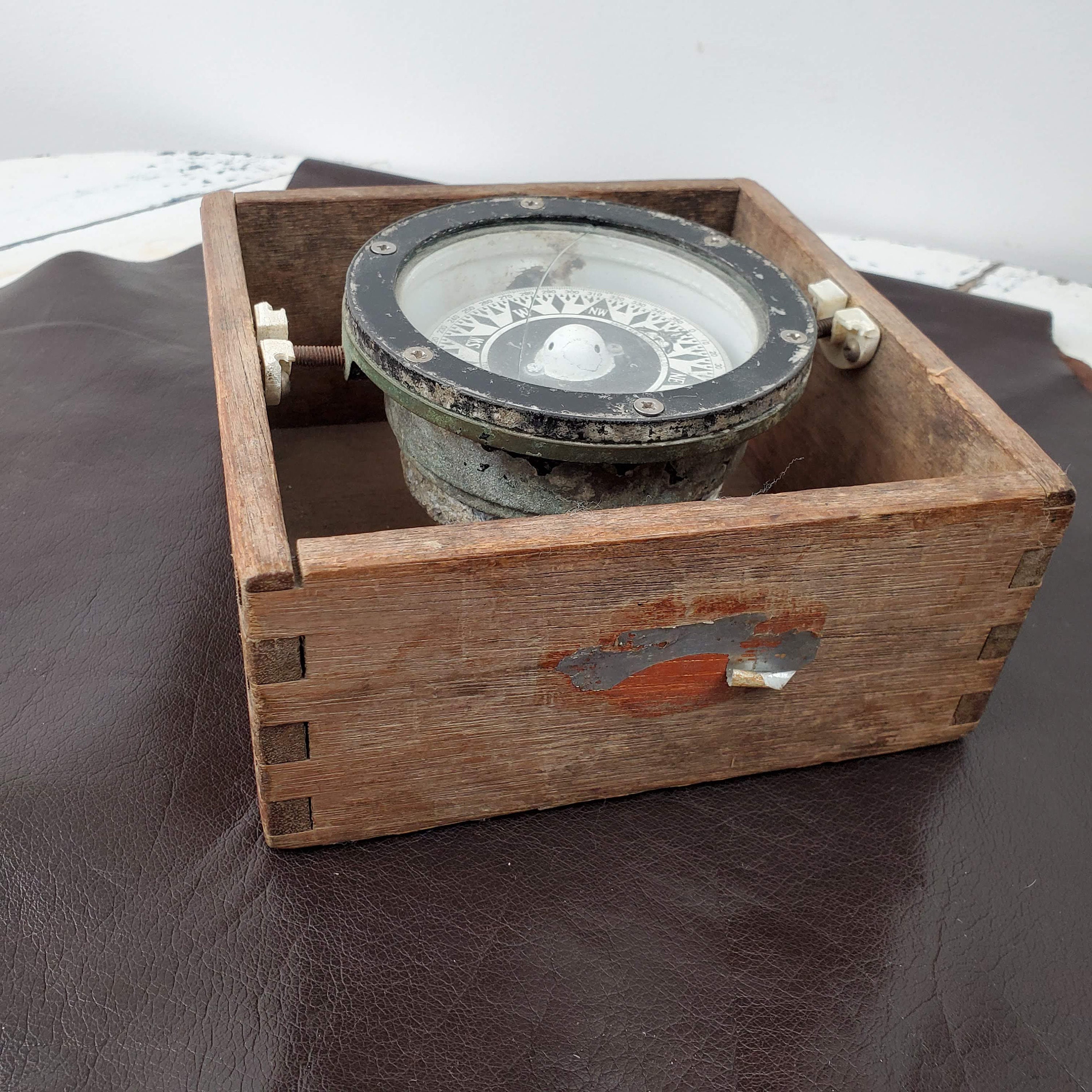 Compass Made in Japan by Saura Keiki Seisakusho Co. Ltd - Etsy Canada