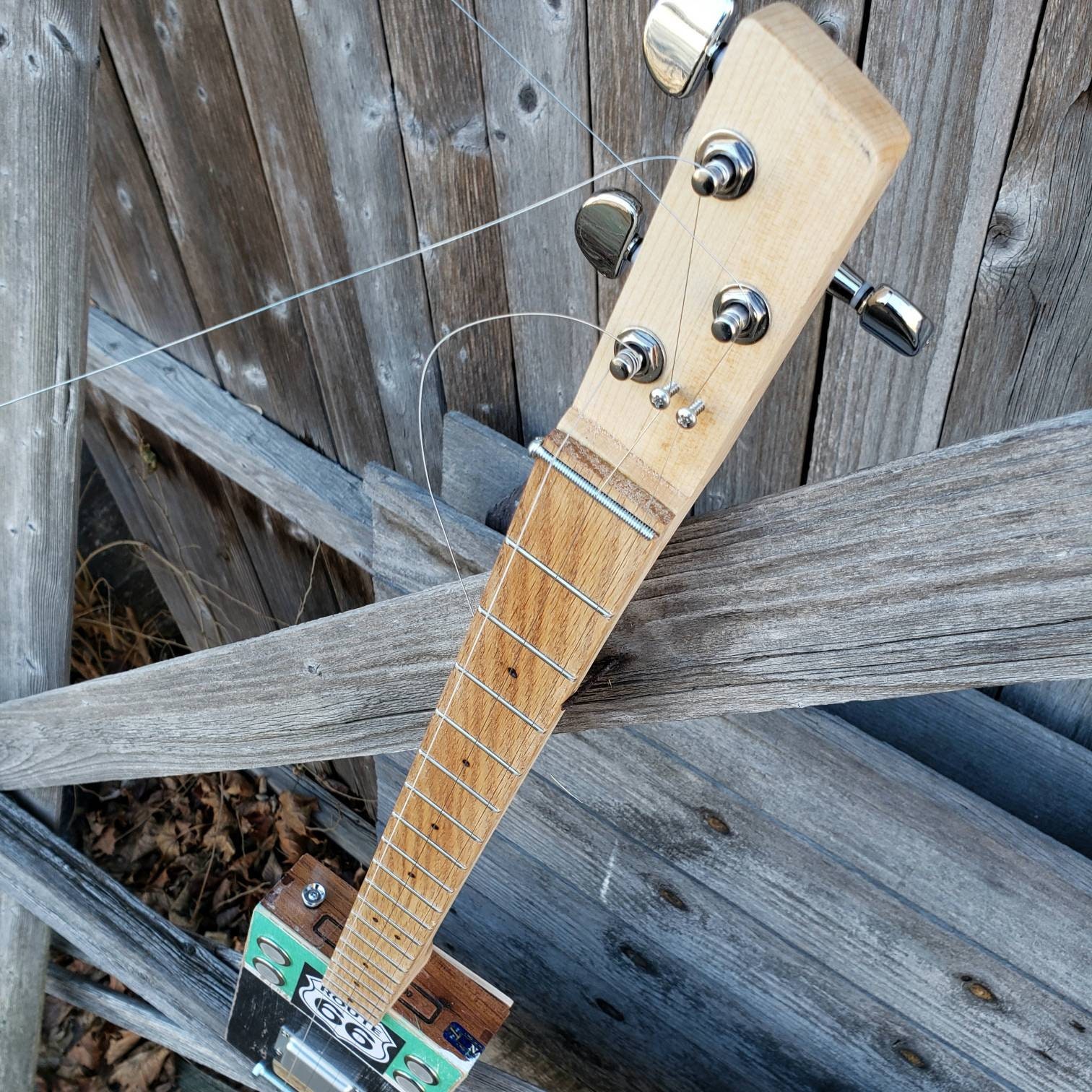 Route 66 Black & Green Cigar Box Guitar - Etsy