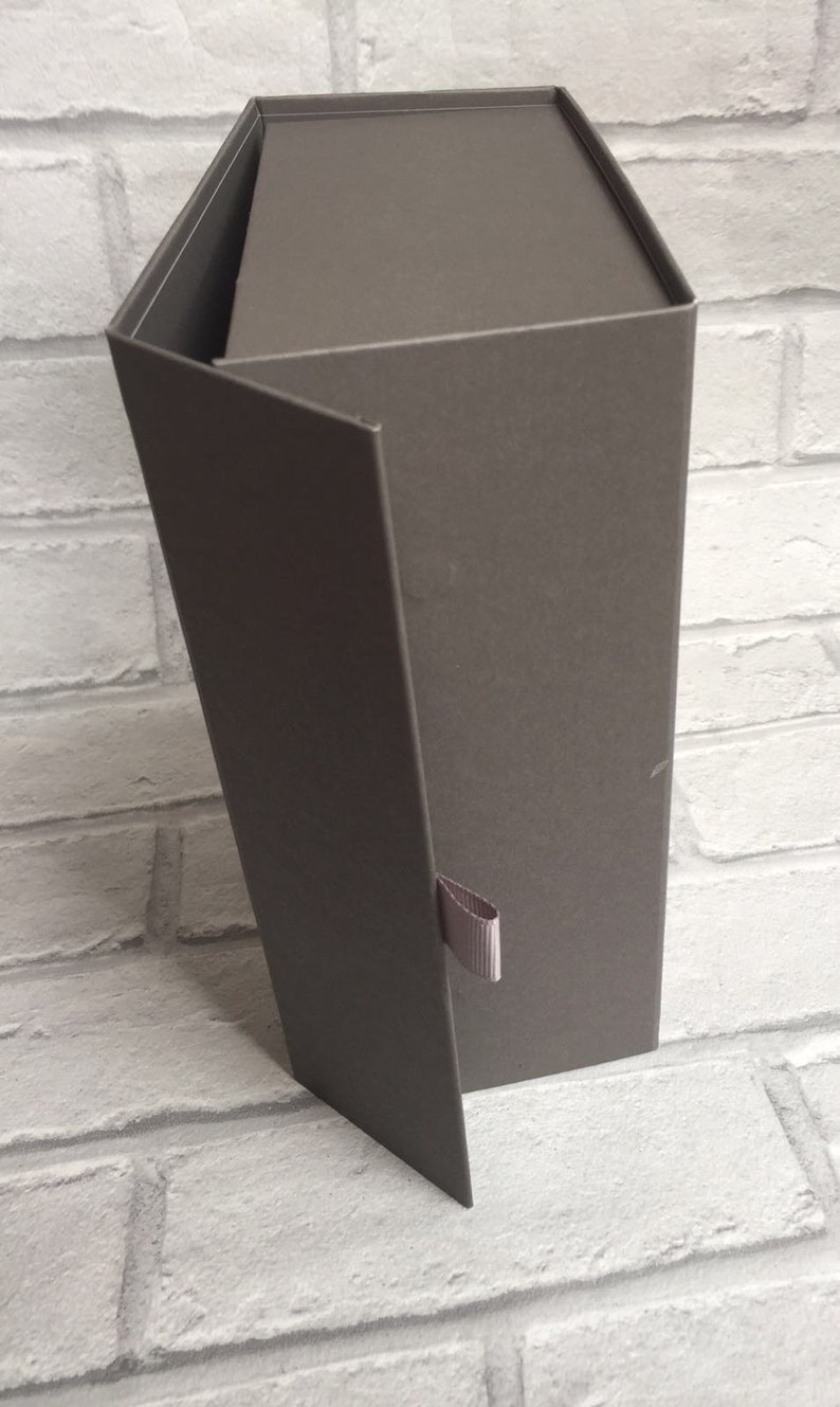 Personalised Grey Bridal Party Giftbox, Wedding Party Gift Box, Flower ...