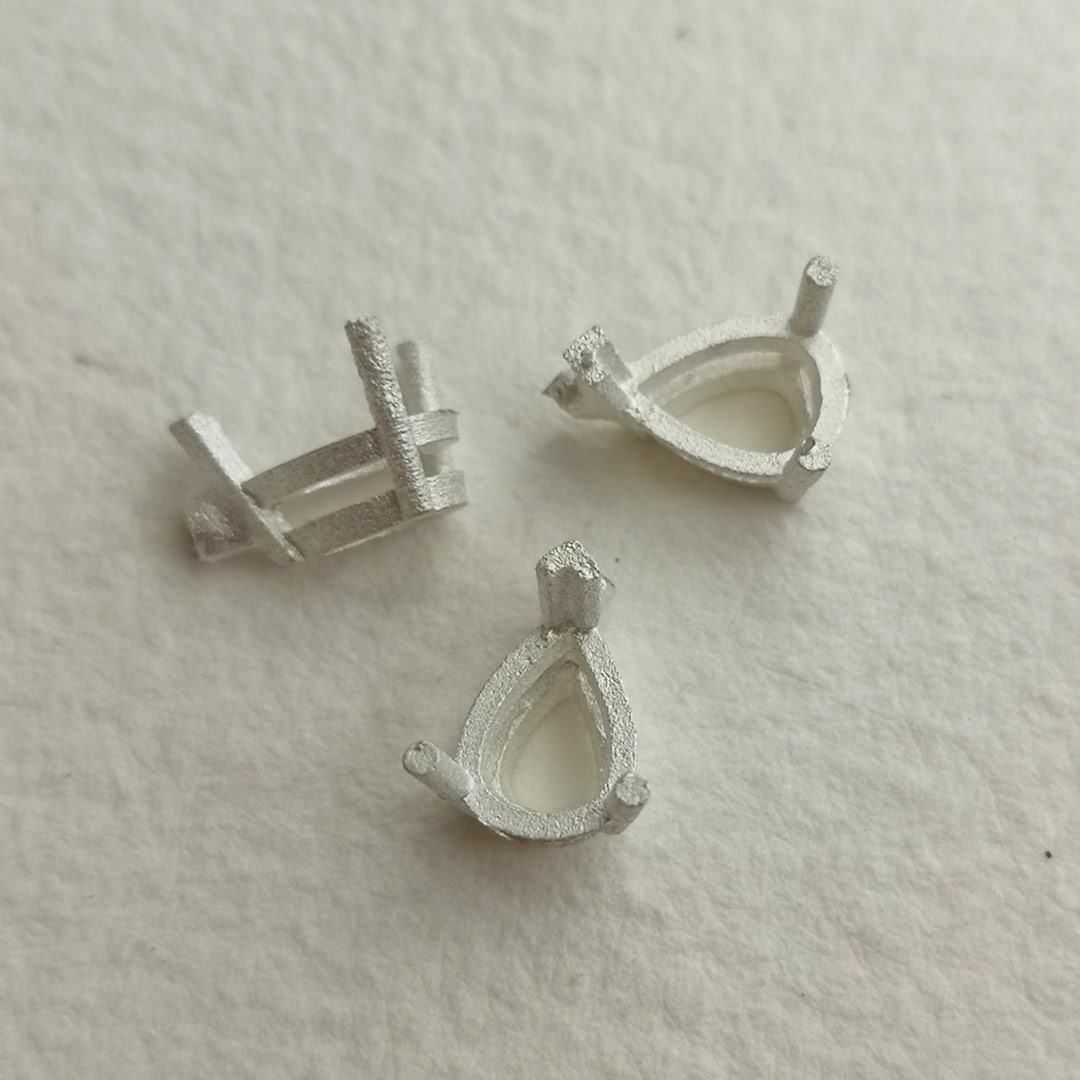 8x6mm Pear 3 Claw Recycled Sterling Silver or 9ct Gold Cast Stone ...