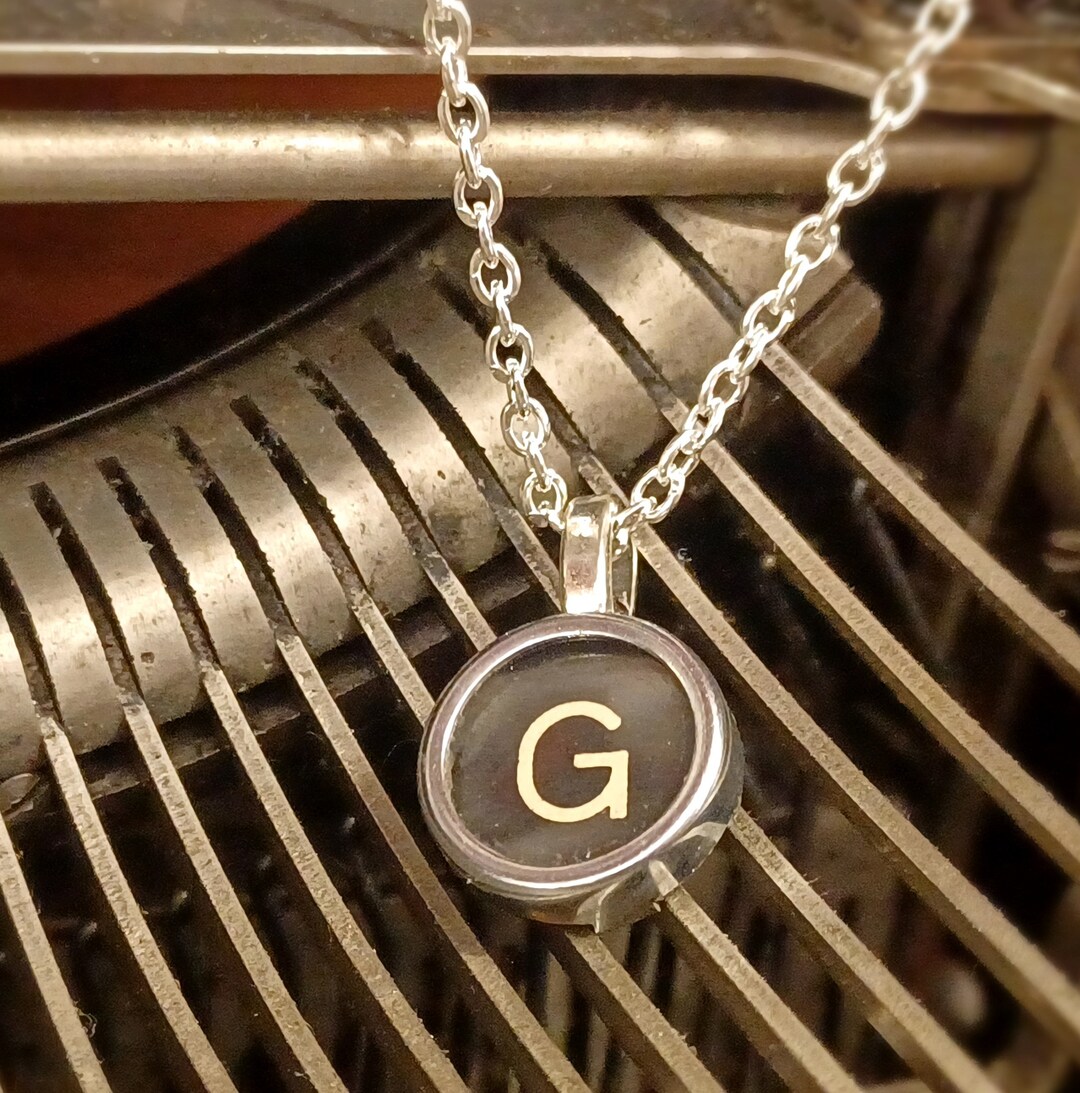 Vintage Typewriter G Key Pendant - Etsy