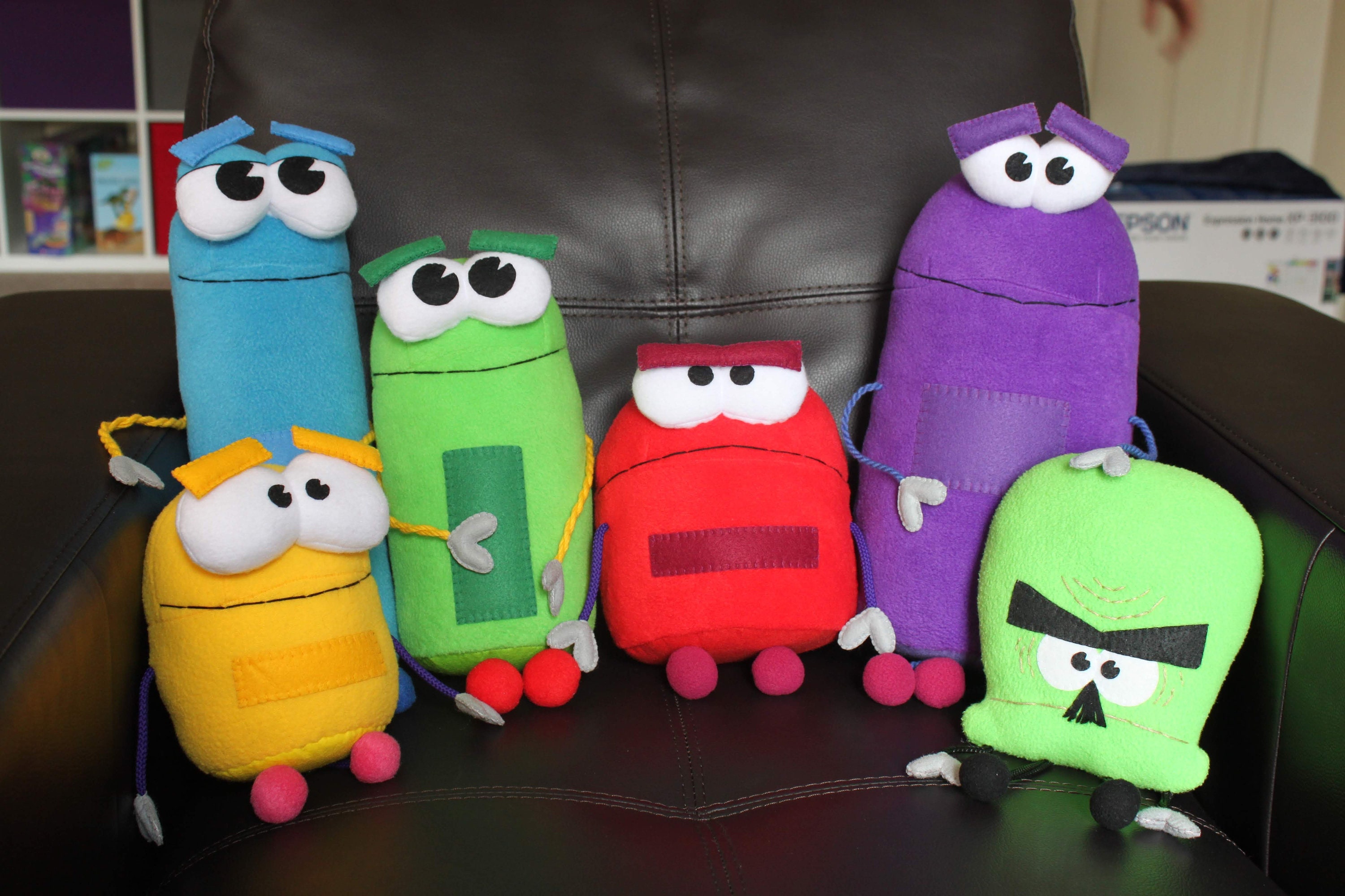 Set of Fleece Robots Plush Bots inspired by Story Bots | Etsy