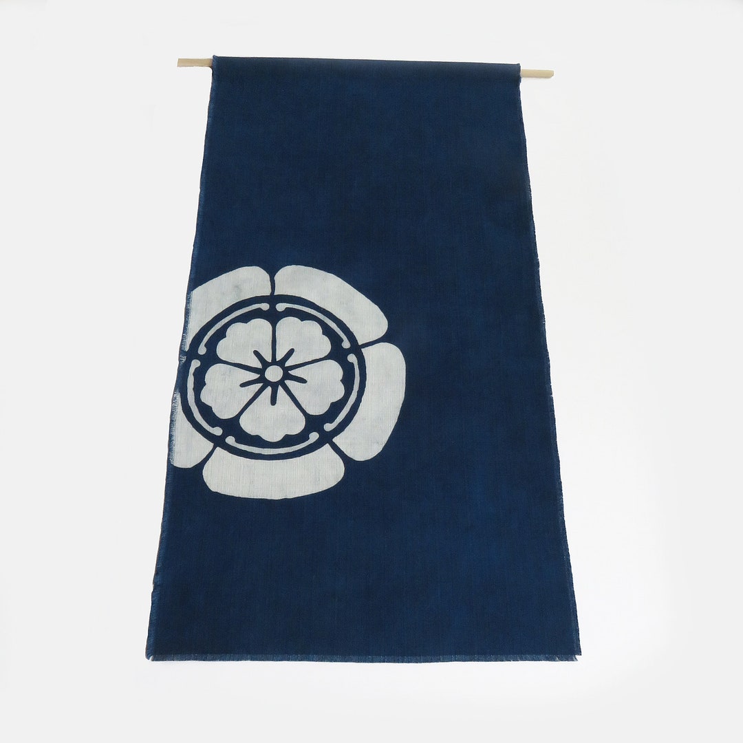 Japanese Noren, Japanese Family Crest Motif, Japanese Wall Hanging ...