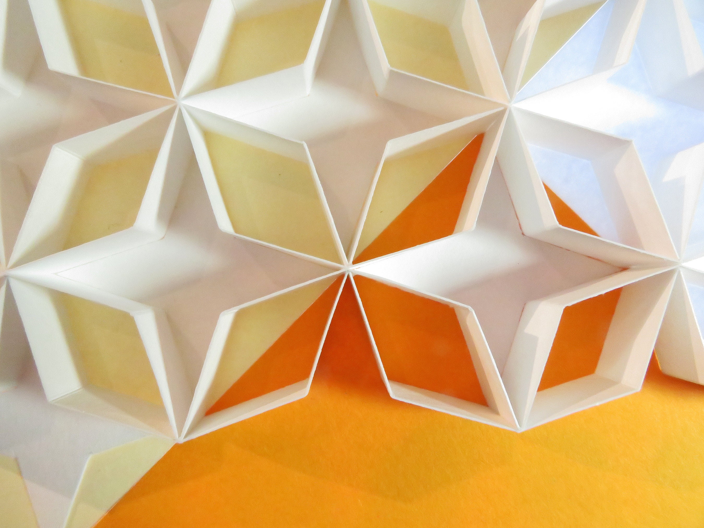 Geometric Art, Paper Artwork, 3D Paper Sculpture, Paper Craft ...