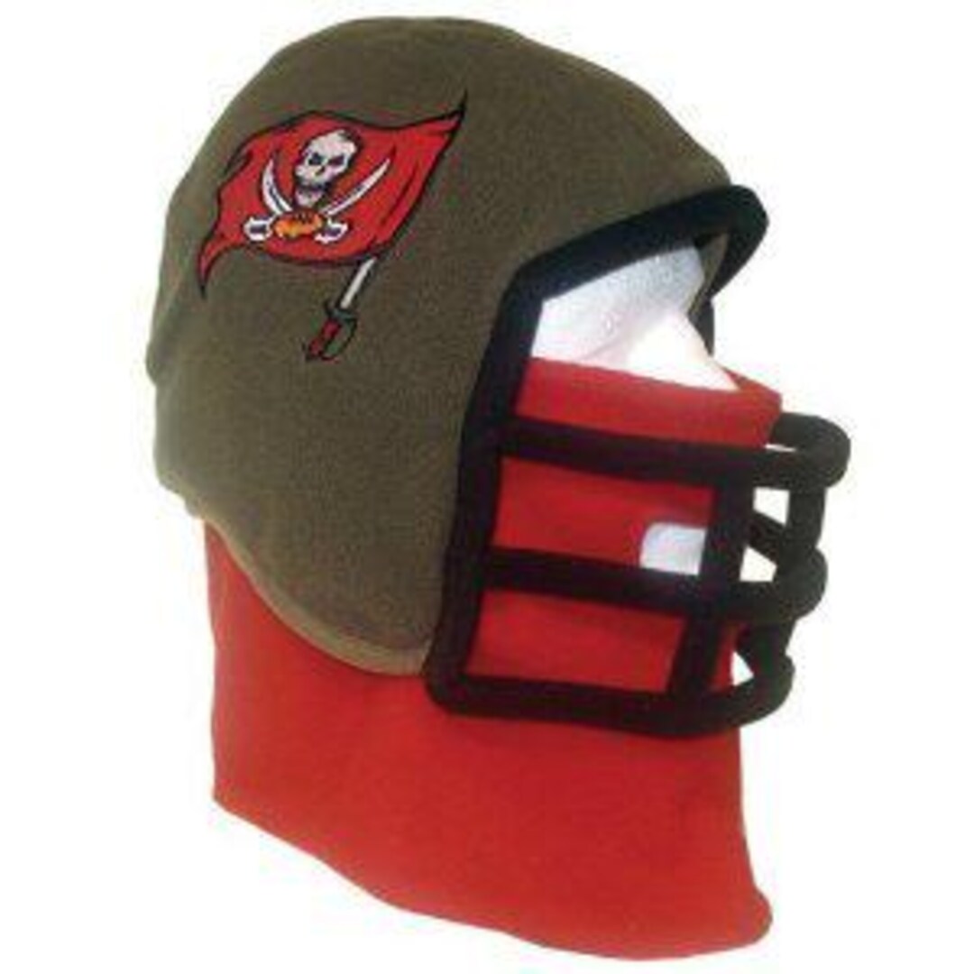 Tampa Bay Buccaneers Vintage Ultimate Fan Fleece Helmet Beanie Hat ...