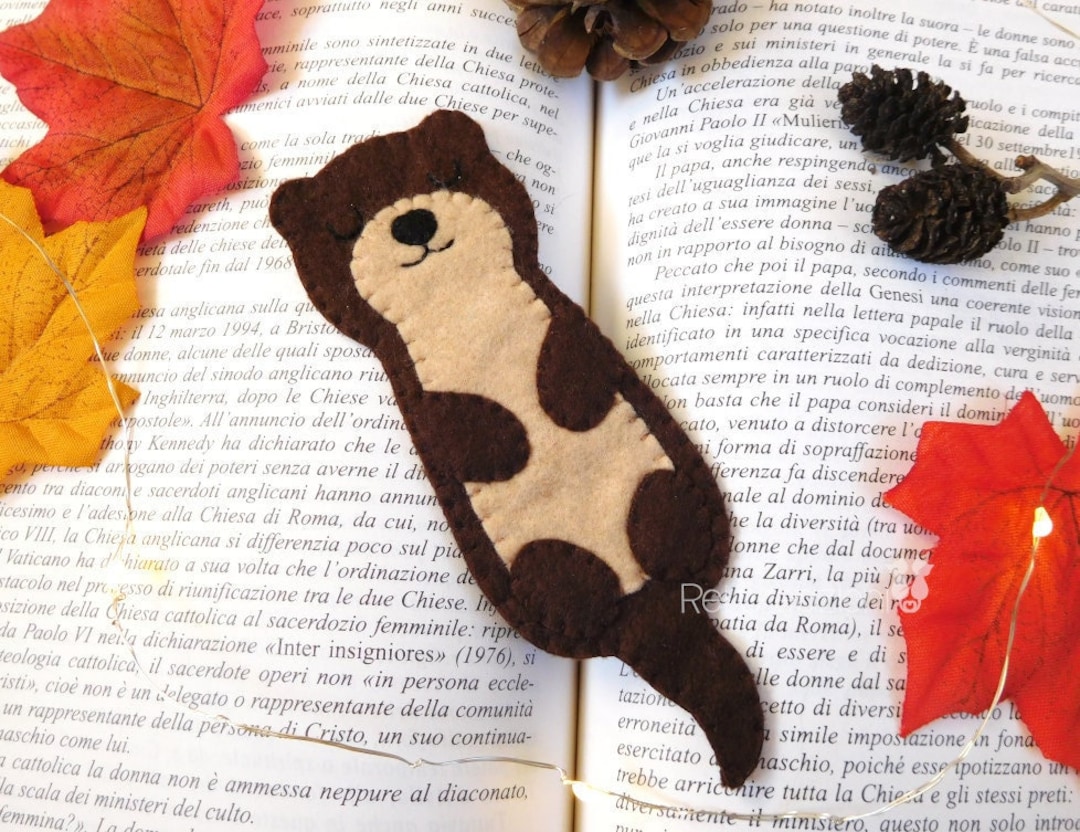 Felt Otter Cute Bookmark for Book Reader Lover, Animal Bookmark, Book ...