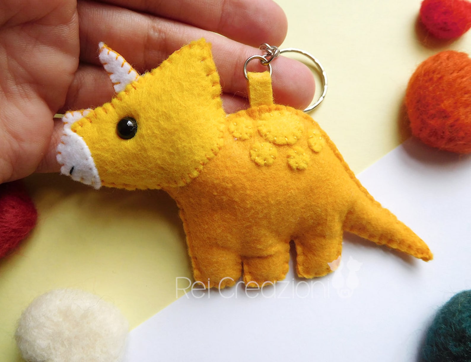 Felt Dinosaur Brachiosaurus Triceratops Keychain | Etsy