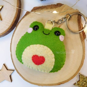 Felt Frog Kawaii Keychain With Cute Red Heart, Relationship Gifts ...