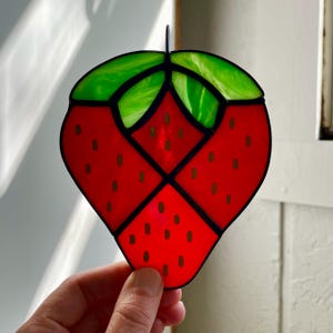 DIGITAL DOWNLOAD Pattern | Sweet Strawberry | Stained Glass Pattern ...