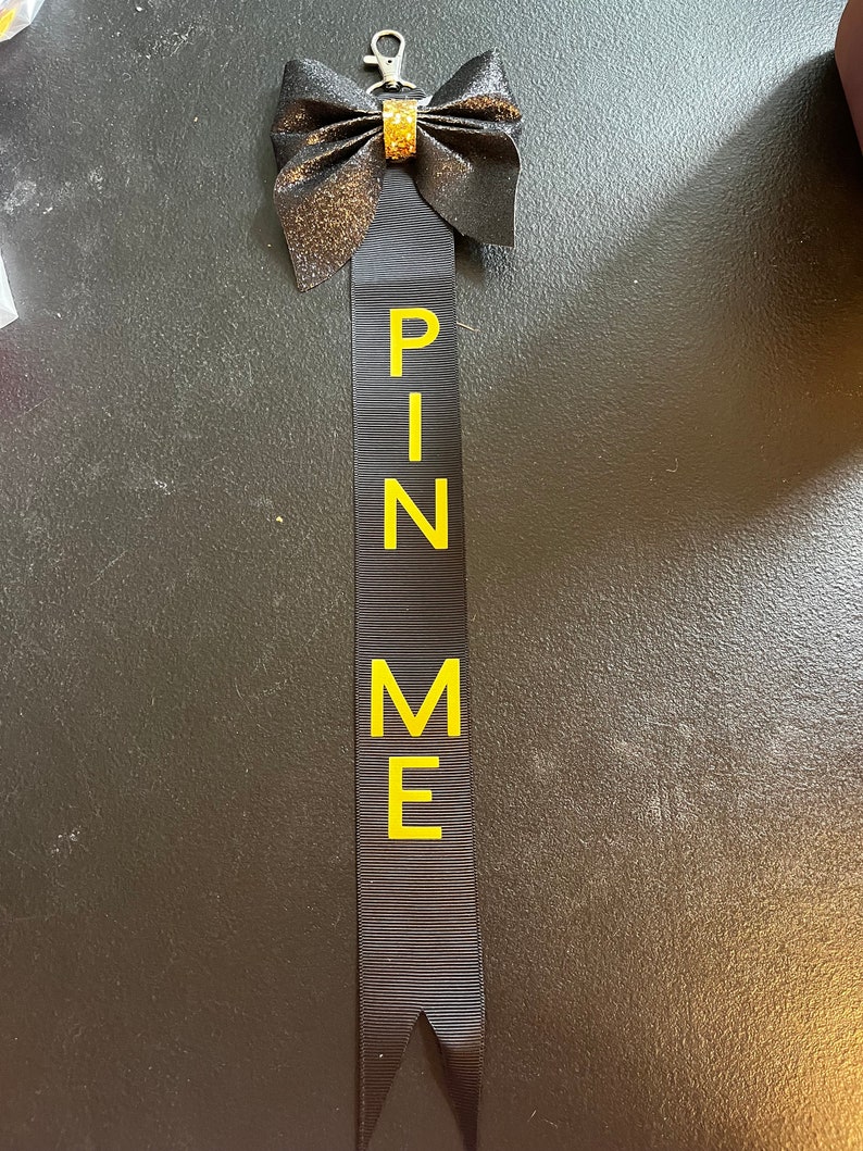Cheer Pin Me Holder - Etsy