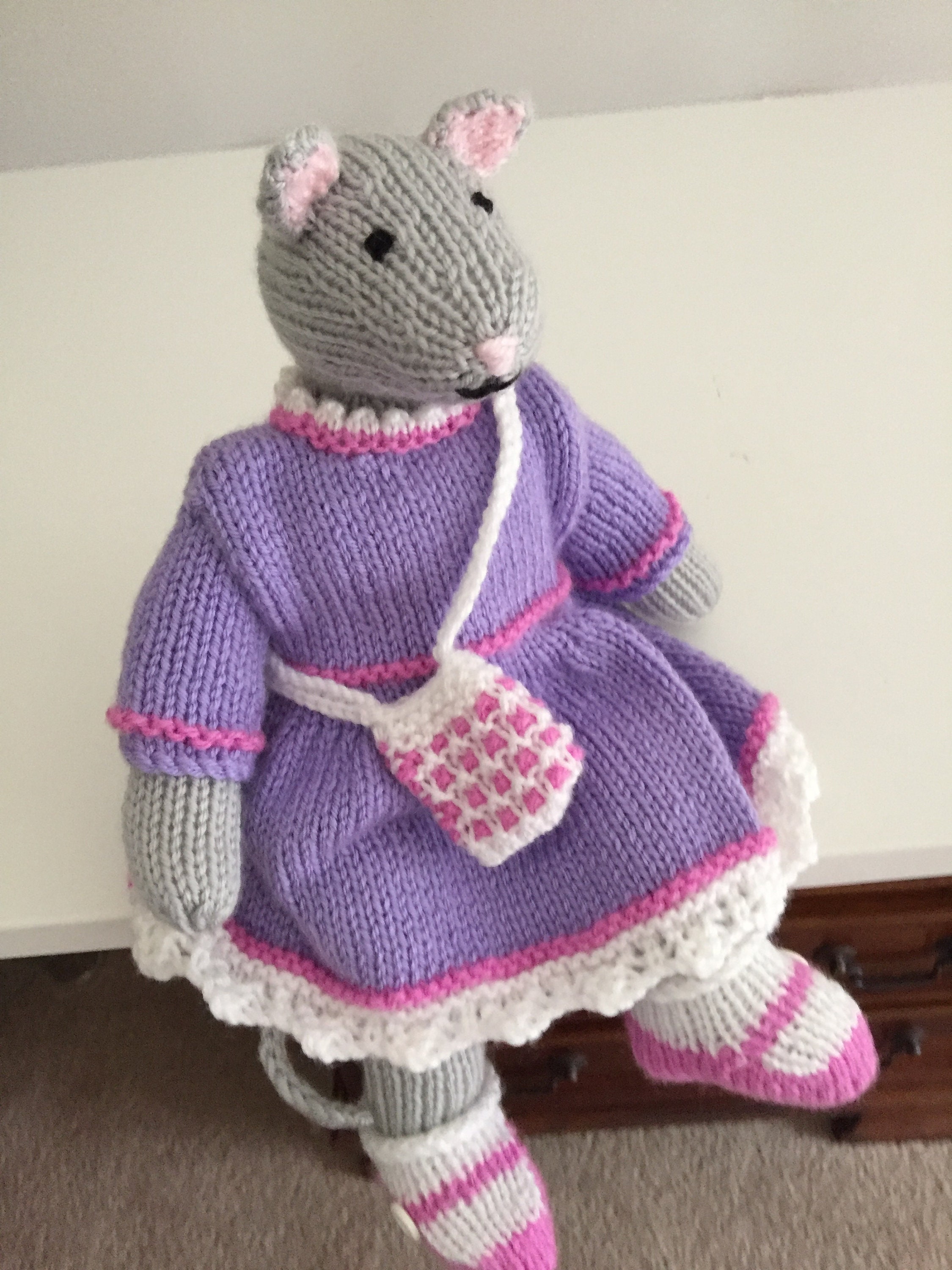 Milly Mouse in Her Sunday Best. Knitting Pattern for Mouse - Etsy Australia