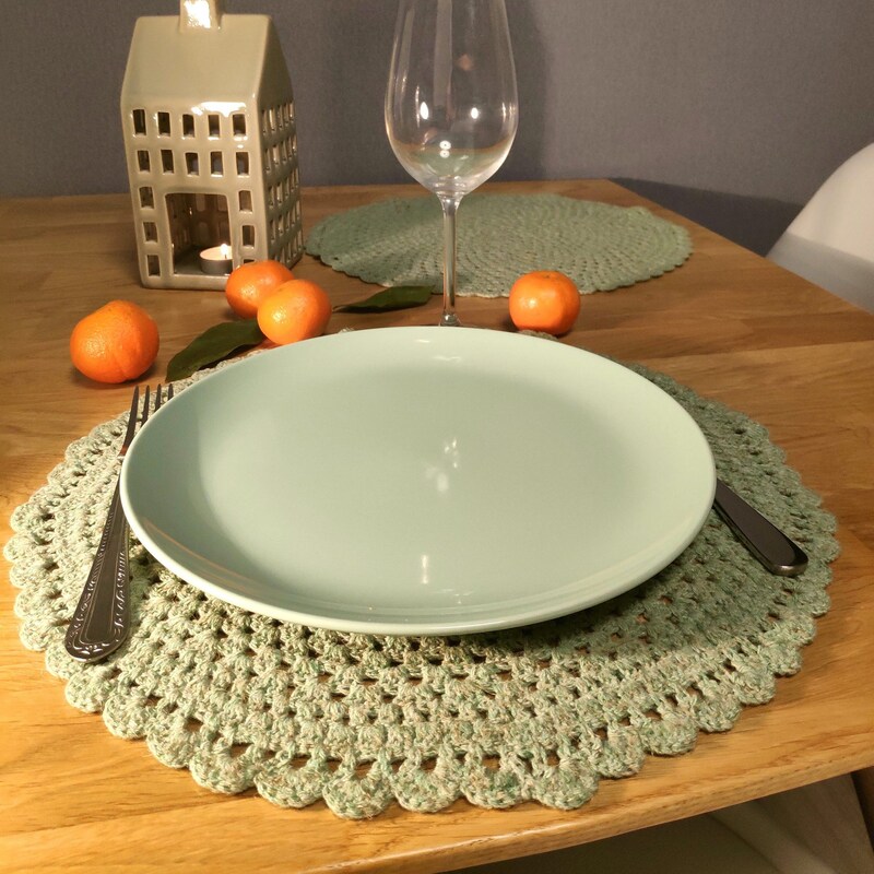 Under Plate Mat - Etsy