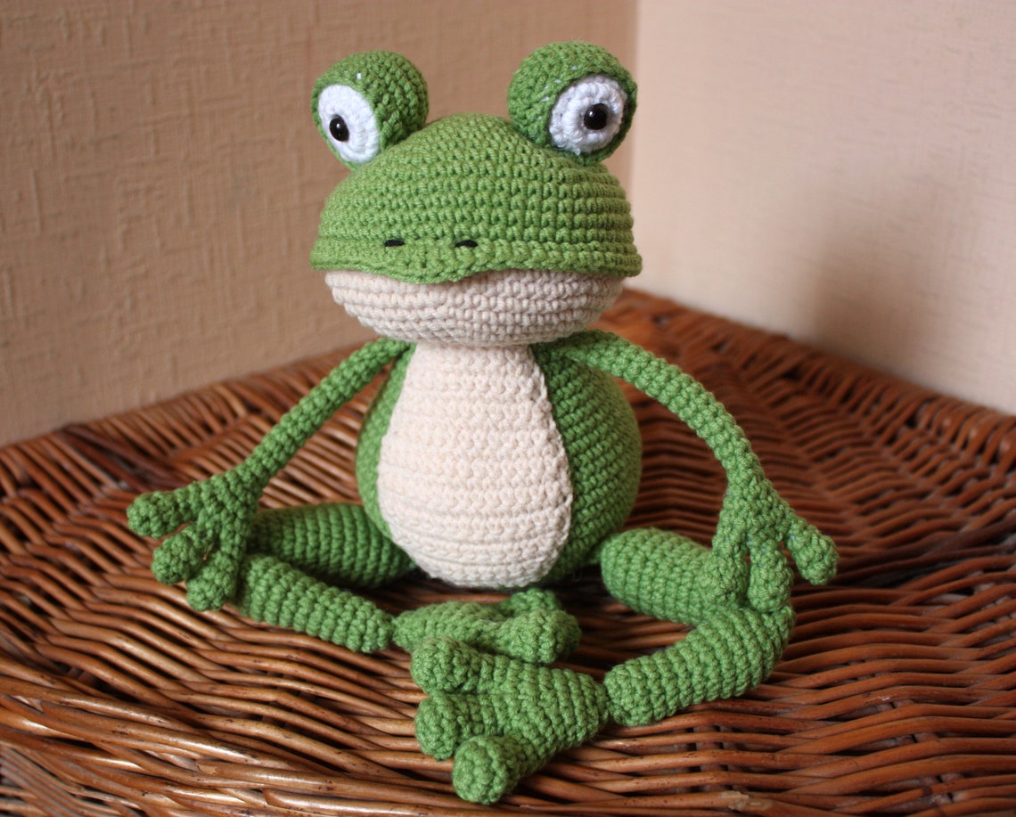 Crochet Frog Green Frog Stuffed Kids Plush Toy Woodland - Etsy