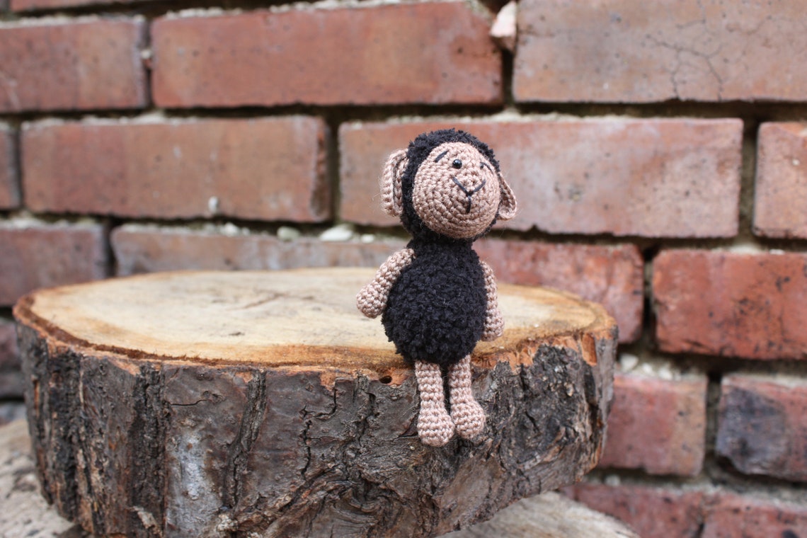 Small Sheep, Miniature Toy, Small Lamb Toy, Black Sheep, Pink Sheep ...
