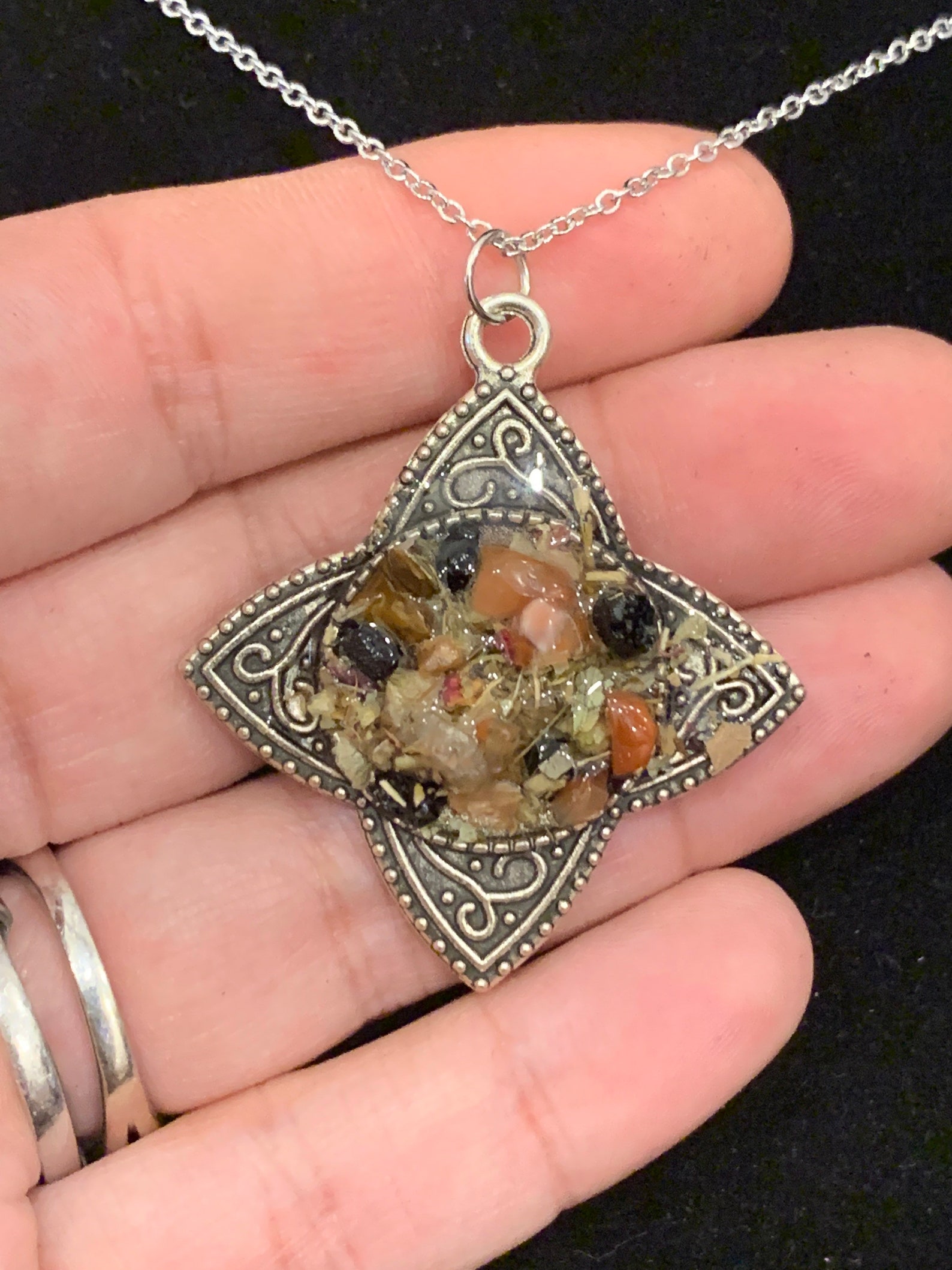 Protection Spell Necklace/ Goodbye Negativity Necklace/ - Etsy UK