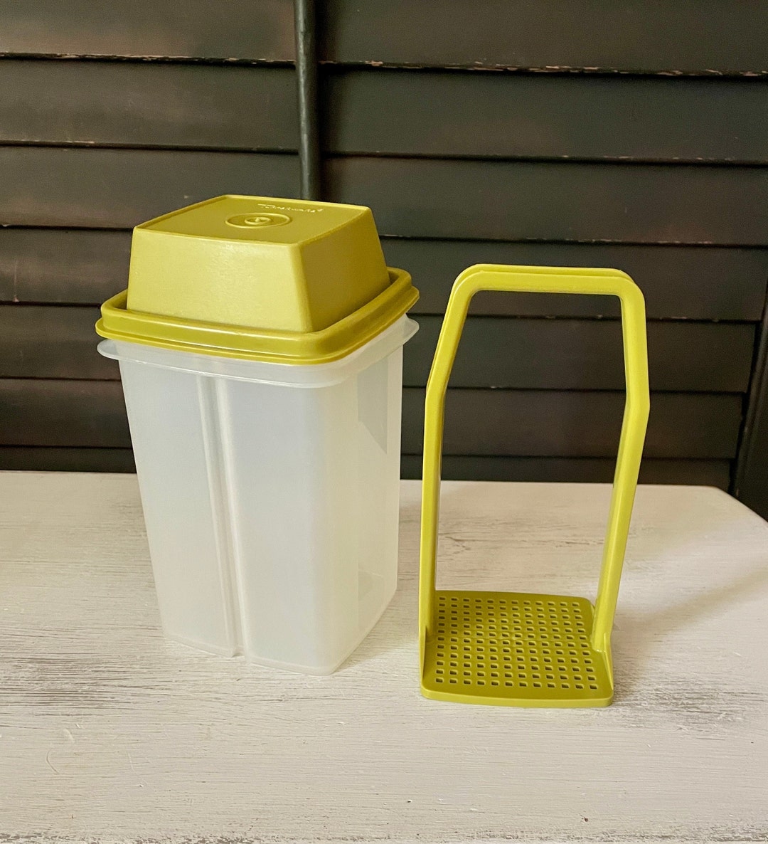 Tupperware Pick-a-deli Pickle Strainer/keeper-tupperware 1330, 1332 ...