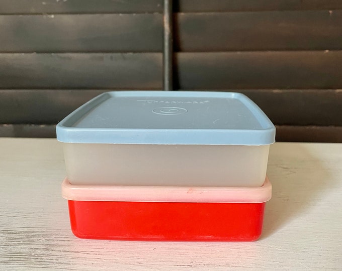 Tupperware Square-a-way Sandwich Containers-set of 2 With Lids-#670 ...
