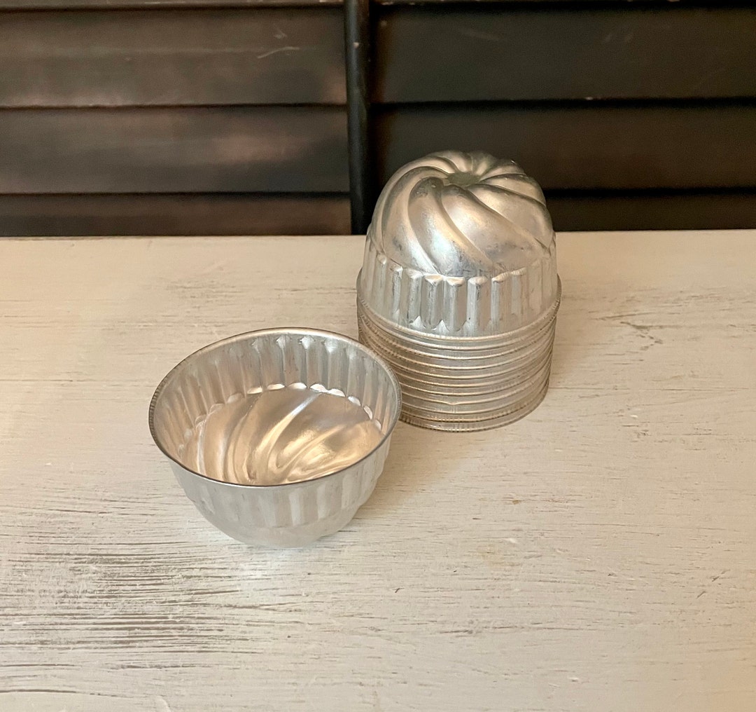 Mini Aluminum Swirled Baking Molds-vintage Molds-set of 4-vintage Molds ...