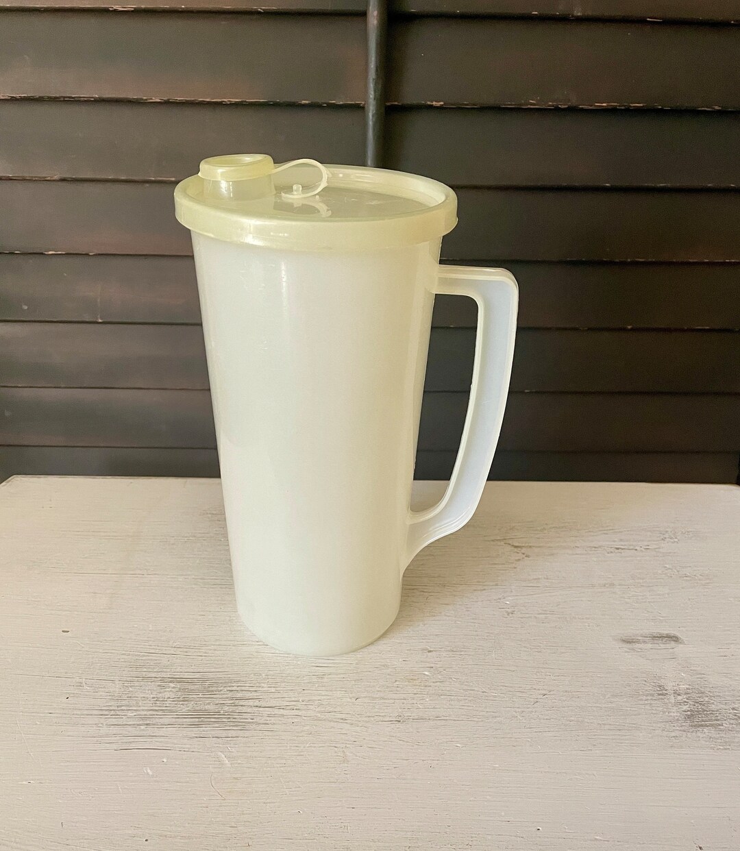 Eagle Super Seal Round Pitcher With Snap on Lid-32 Ounce-vintage ...