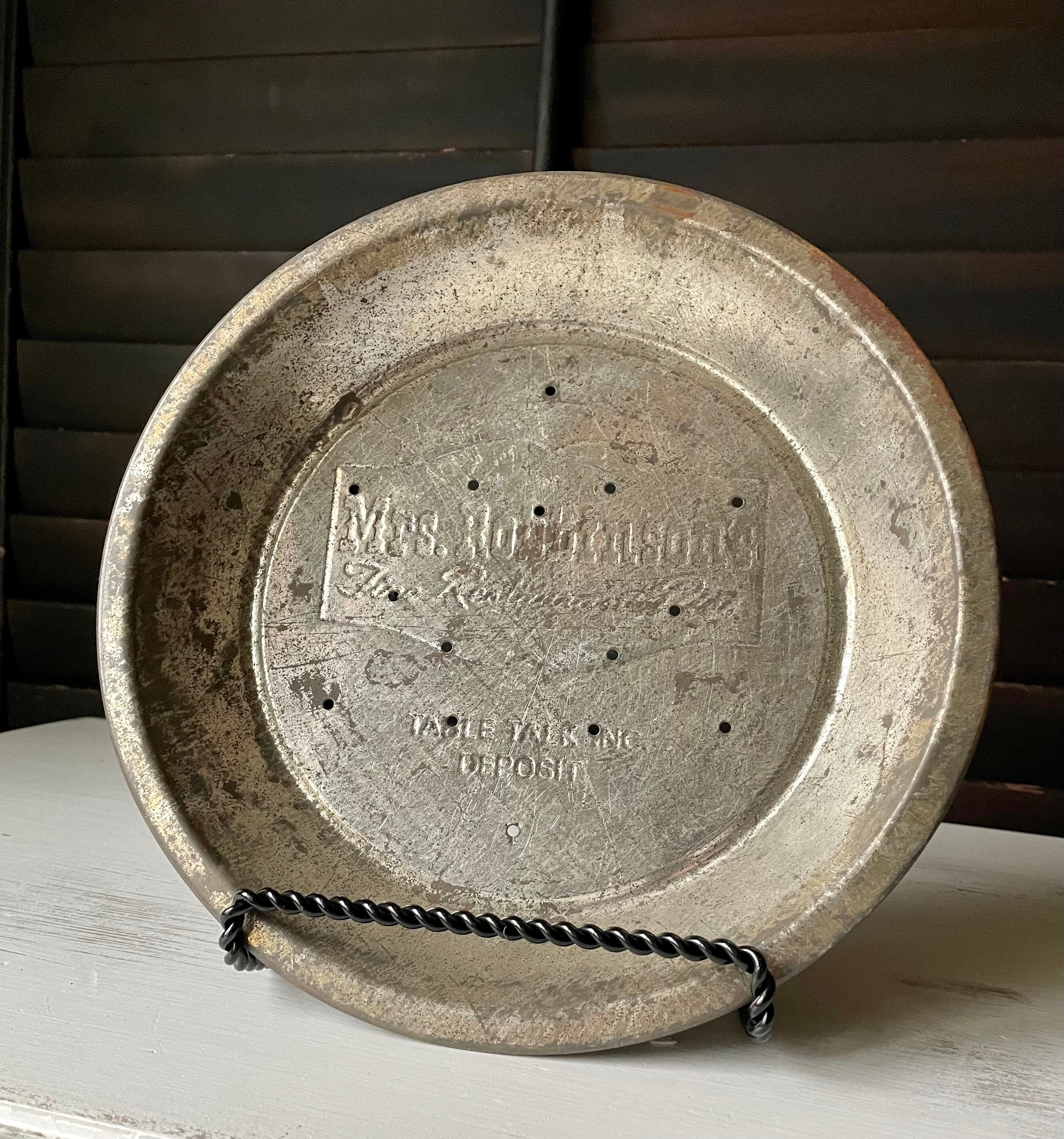 Mrs. Robbinson's Metal Pie Tin-fine Restaurant Plus-table Talk Pie Pan ...