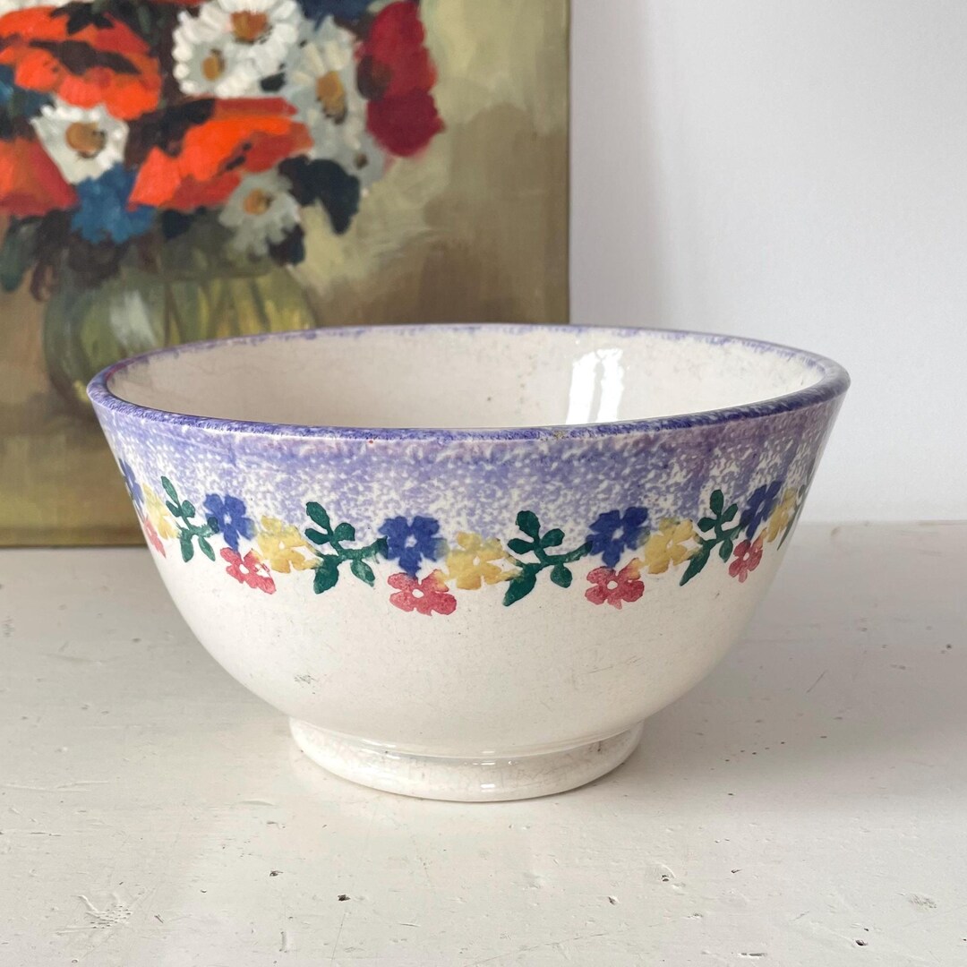 VINTAGE SPONGEWARE BOWL: Blue Border, Floral Decor - Etsy