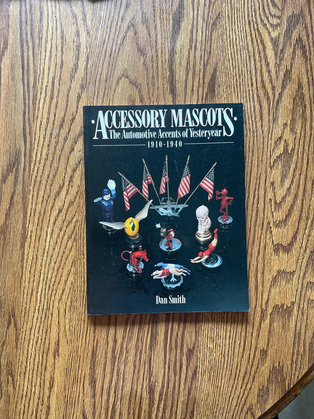 Accessory Mascots -automotive Accents of Yesteryear 1910-1940 by Dan ...