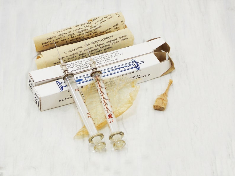 Antique Medical Glass Syringe Medical Injection Instrument | Etsy