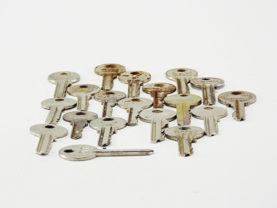 Skeleton Keys Steampunk Decor Pendant Jewelry Supplies Small Keys Iron ...