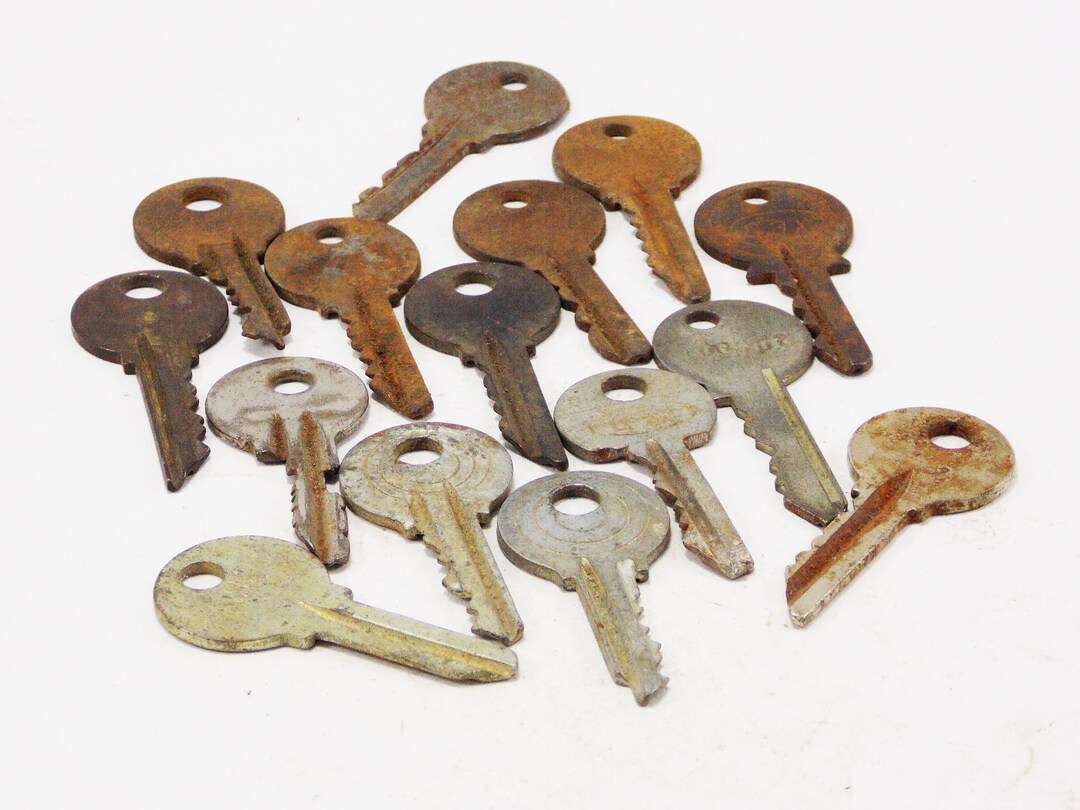 Decorative Keys Steampunk Parts Primitive Keys Metal Keys Old Keys Iron ...