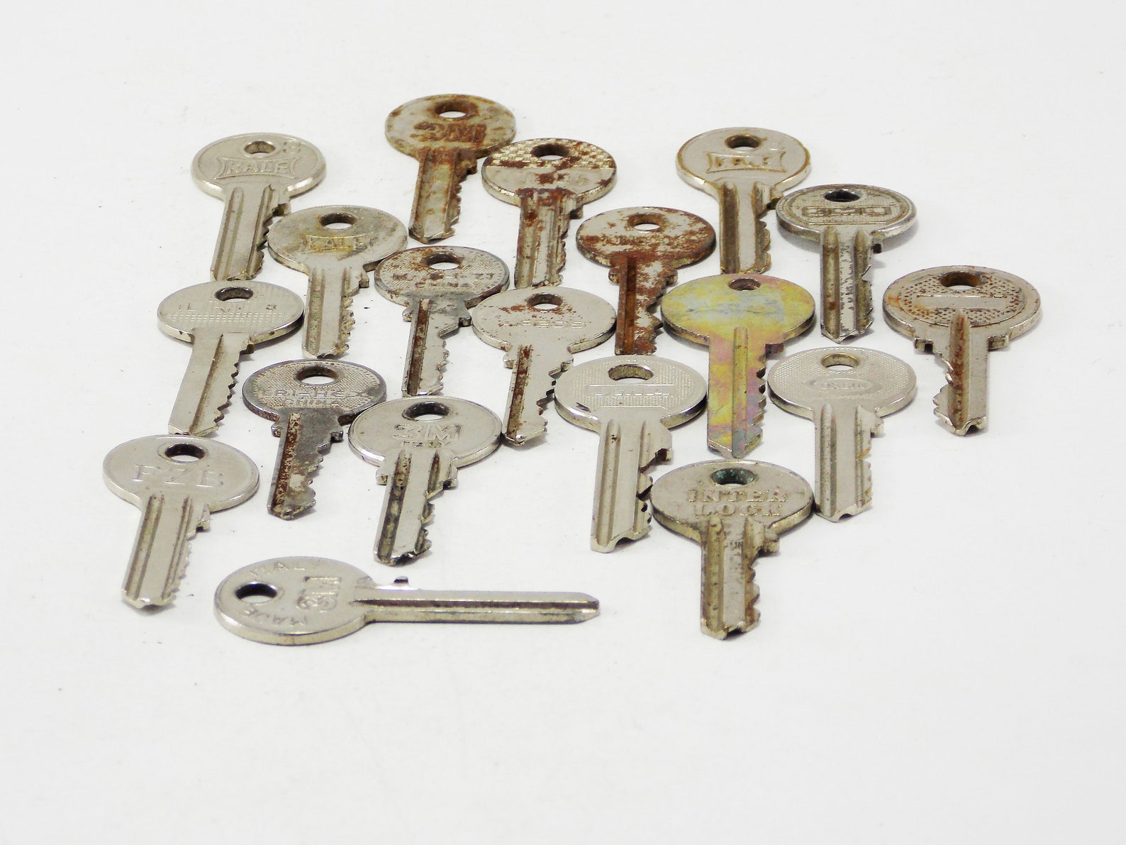 Skeleton Keys Steampunk Decor Pendant Jewelry Supplies Small Keys Iron ...