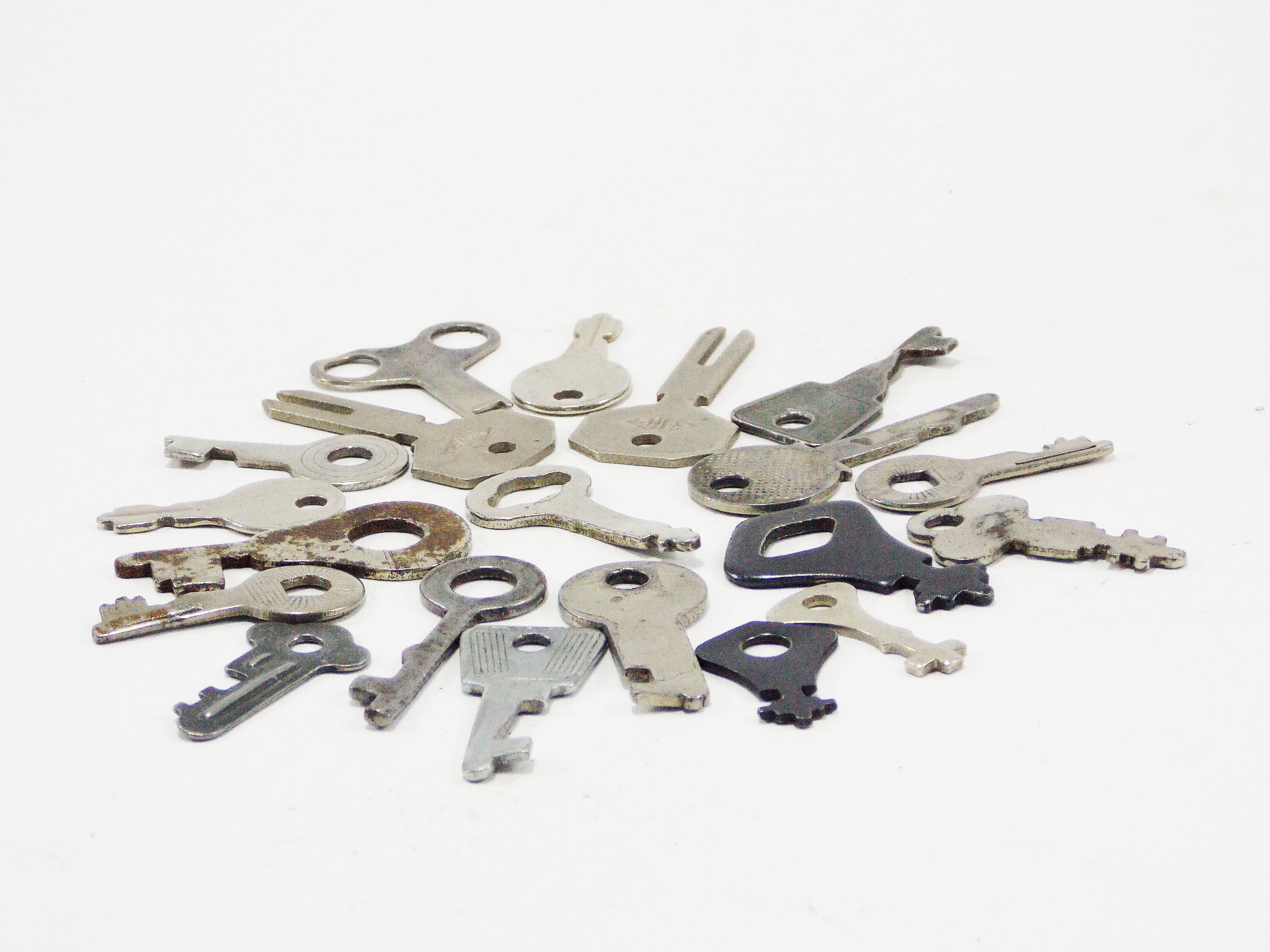 Skeleton Keys Metal Keys Supplies Wedding Decor Steampunk Parts ...