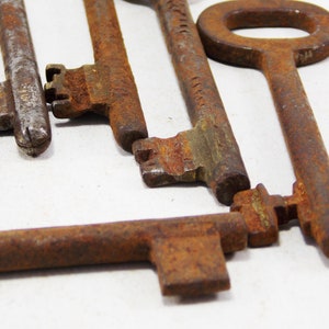 Large Keys Skeleton Keys Big Keys Door House Keys Steampunk Projects ...