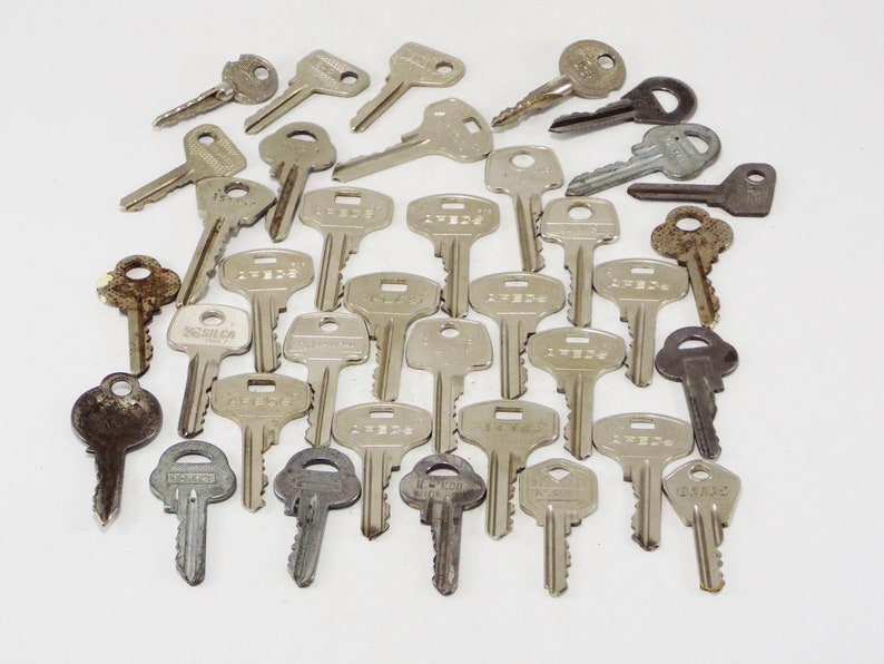 Iron Keys Steampunk Projects Skeleton Keys Door Keys Rustic Decorative ...