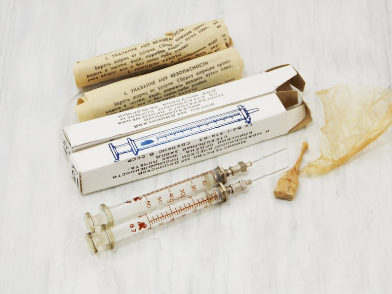 Antique Medical Glass Syringe Medical Injection Instrument | Etsy