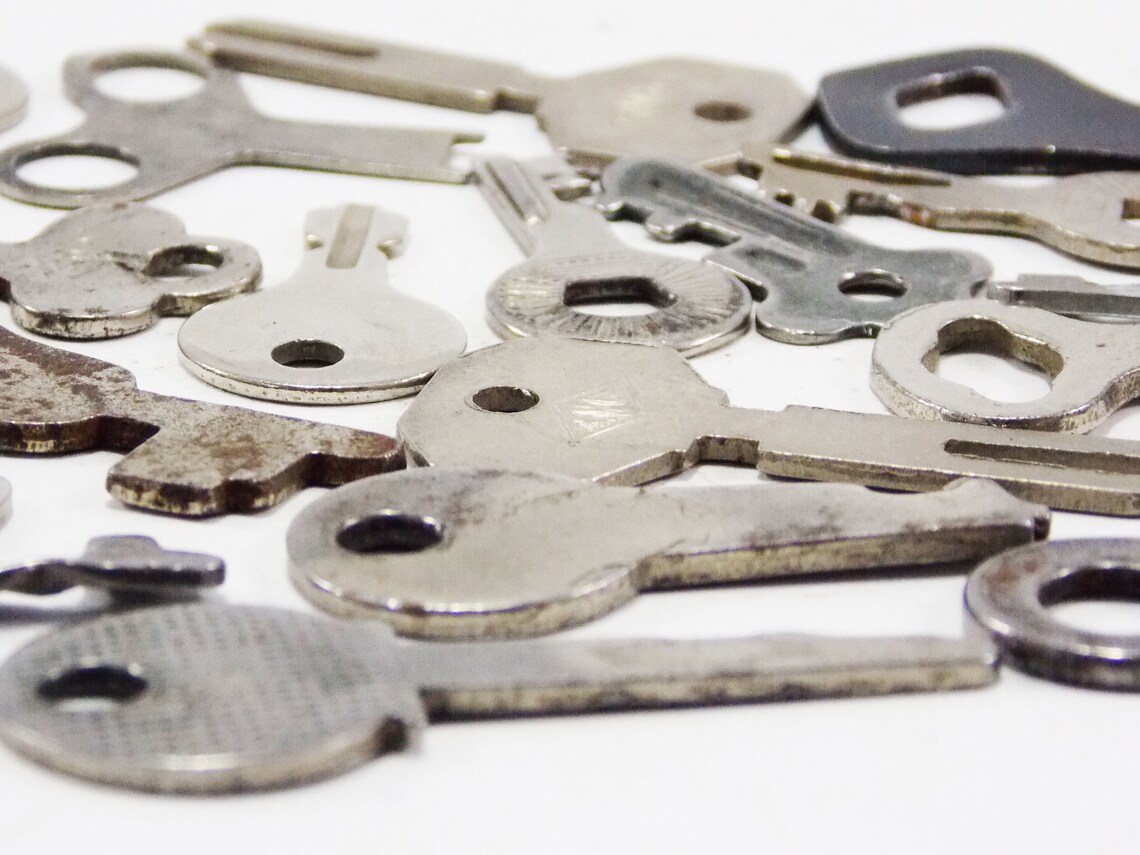 Skeleton Keys Metal Keys Supplies Wedding Decor Steampunk Parts ...