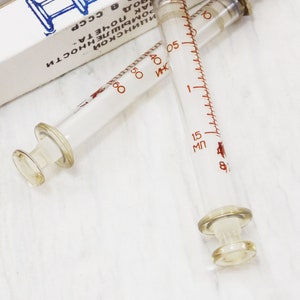 Antique Medical Glass Syringe Medical Injection Instrument Medical ...