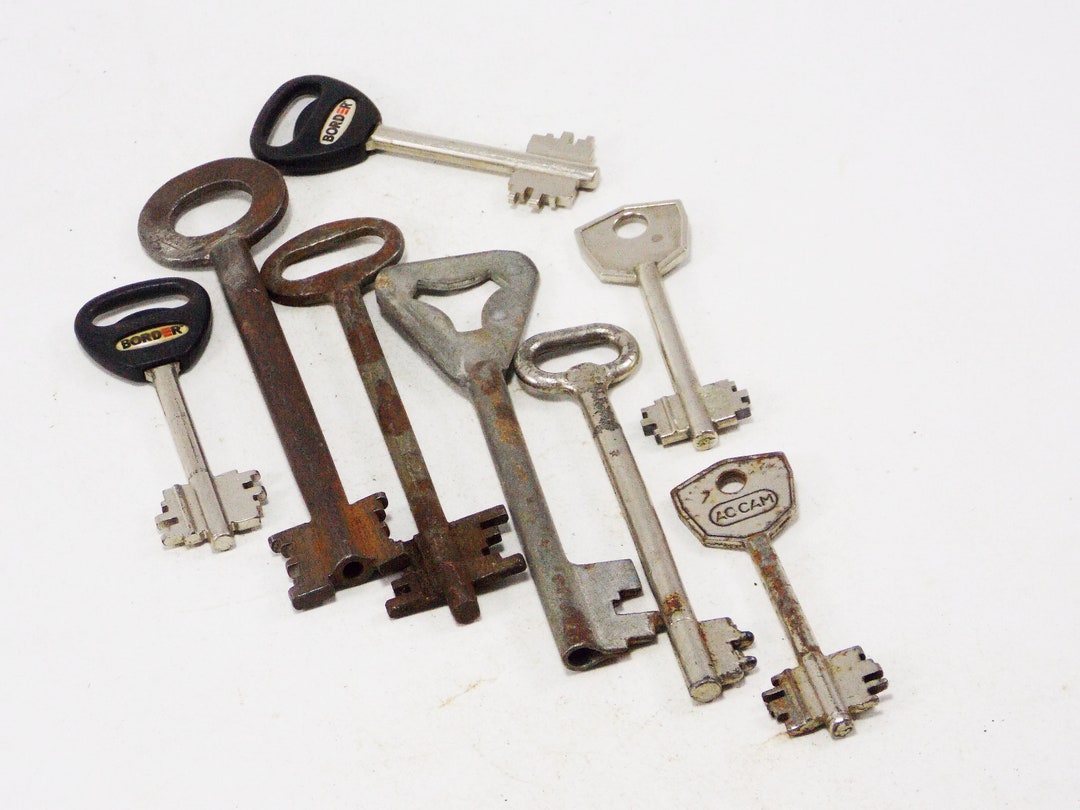 Large Keys Skeleton Keys Big Keys Door House Keys Steampunk Projects ...