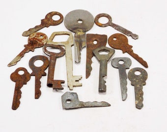 Vintage Extra Large Heavy Metal Rustic Decorative Key - Etsy