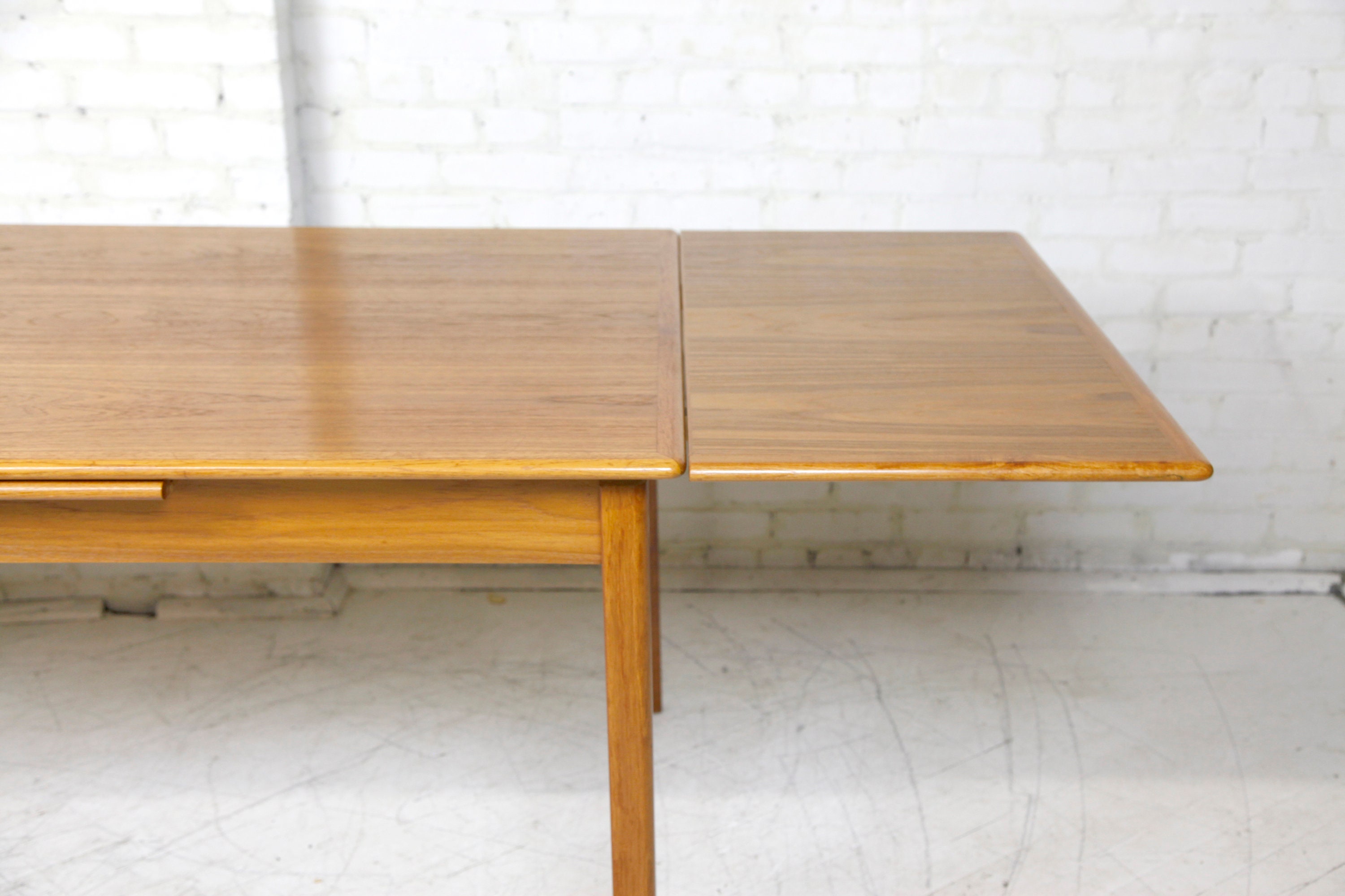 Vintage MCM Teak Dining Table With Extractable Leafs Free - Etsy