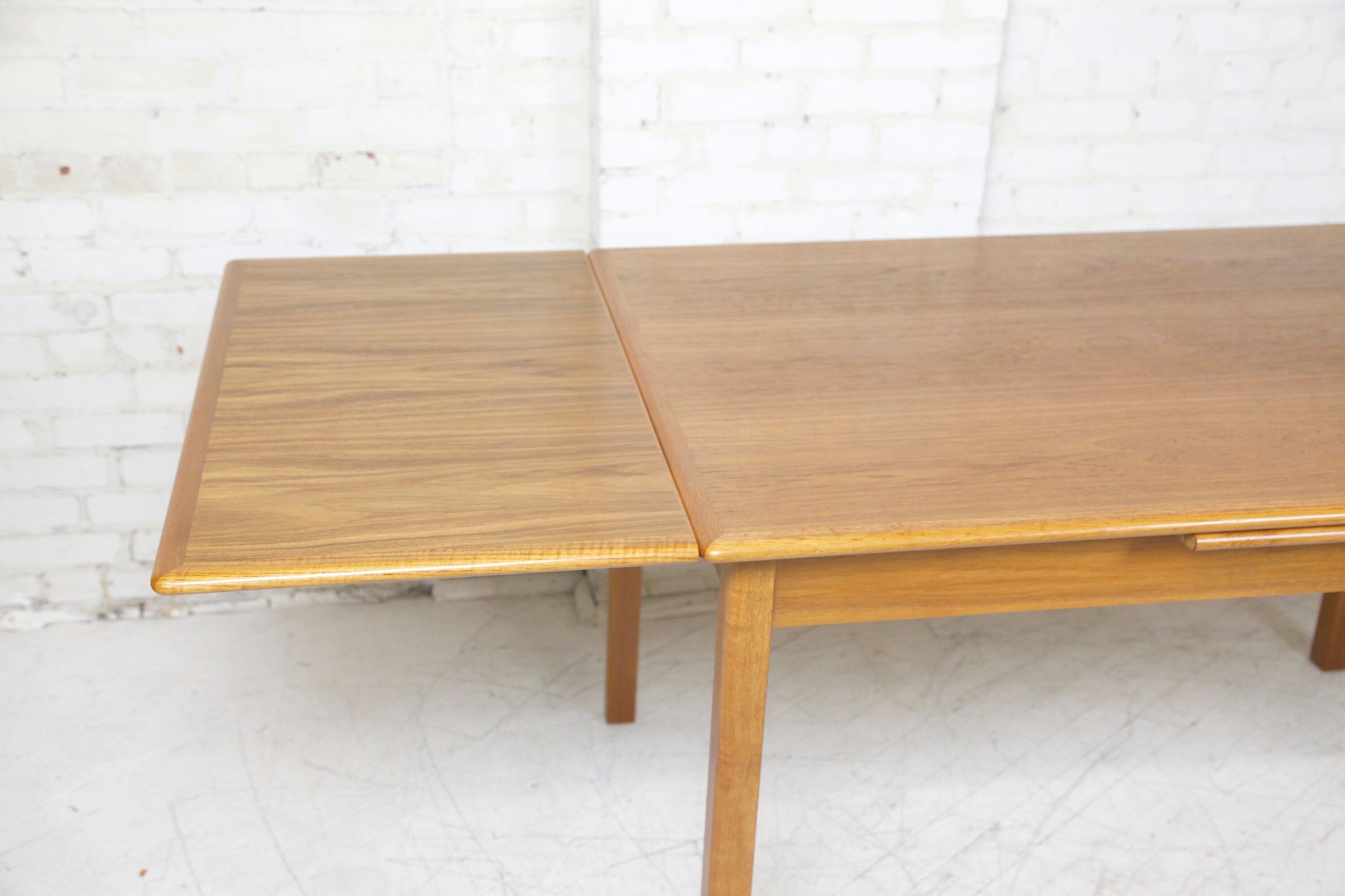 Vintage MCM Teak Dining Table With Extractable Leafs Free - Etsy