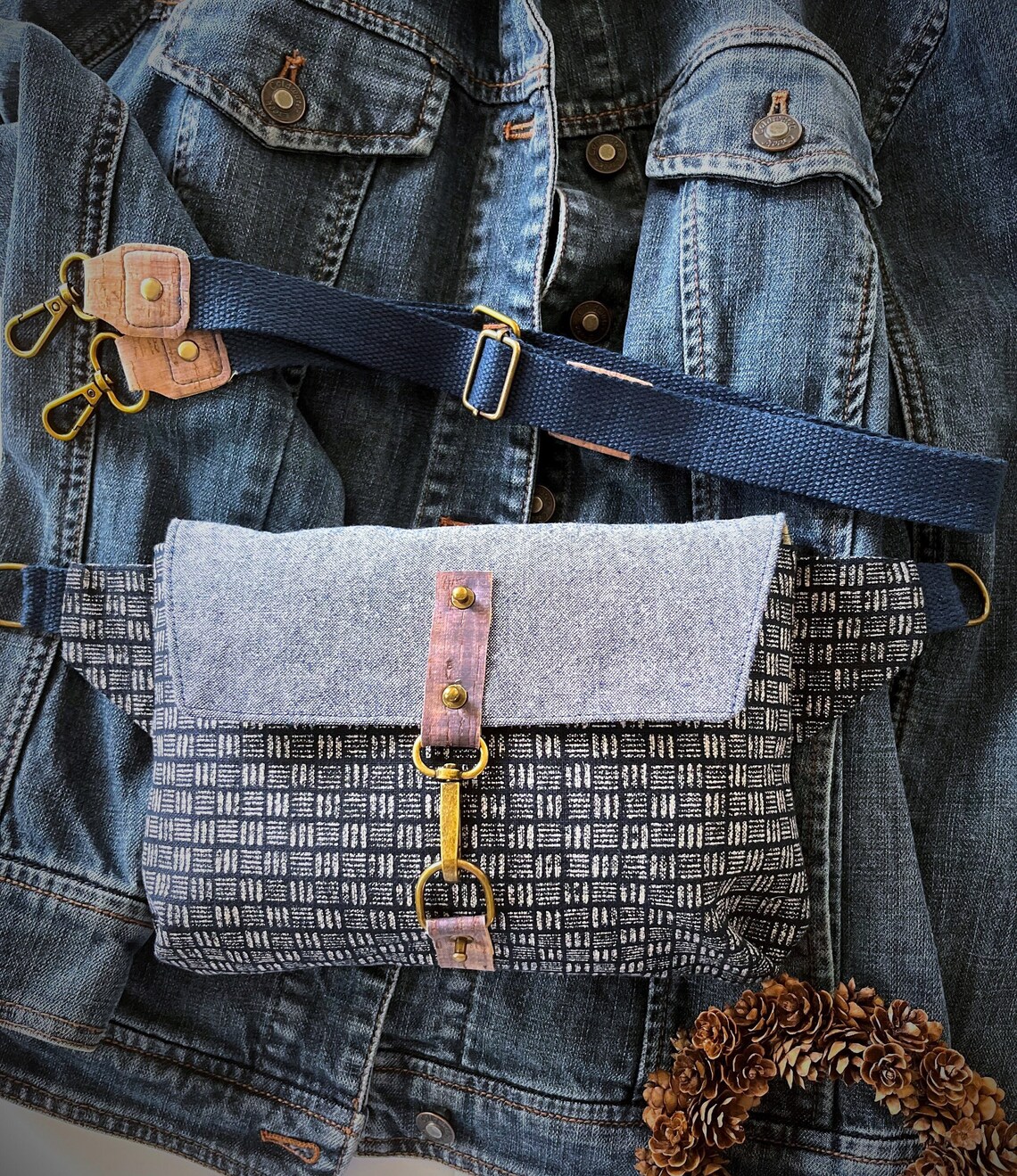 Haralson Belt Bag, Compact Crossbody Sling Bag, Cotton/linen - Etsy