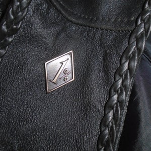 1% Badge/ Bronze Metal/ Diamond / One Percent Badge - Etsy