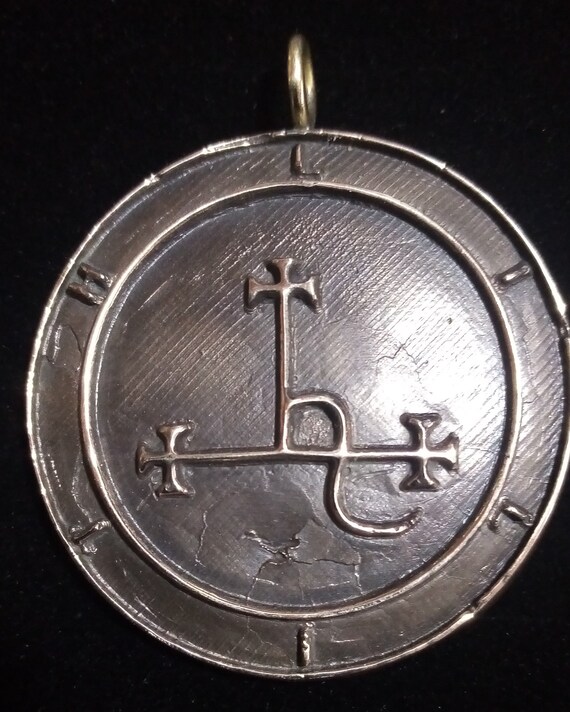 Bronze Lilith Pendant / Lilith Pendant /goddess - Etsy UK