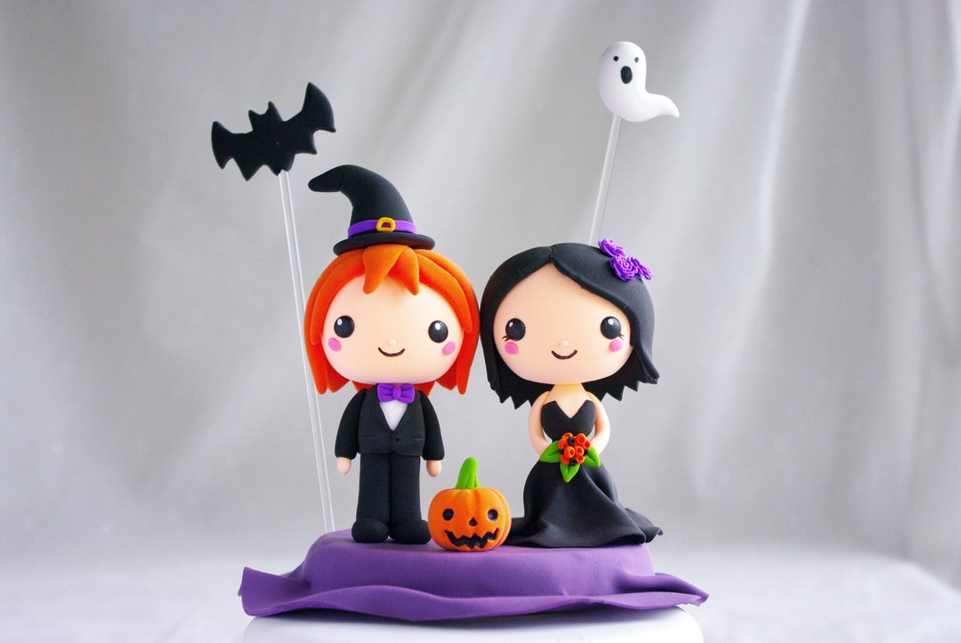 Halloween Wedding Cake Topper Bride and Groom Figurine Wedding Cake ...