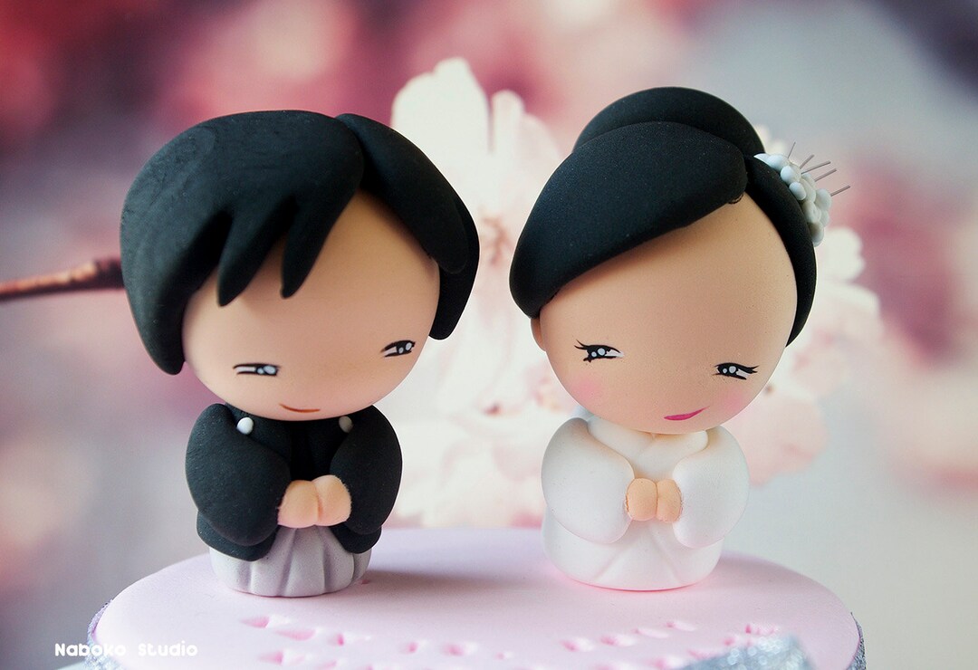 Japan Wedding Cake Topper Bride and Groom Figurine Kawaii Wedding Cake ...
