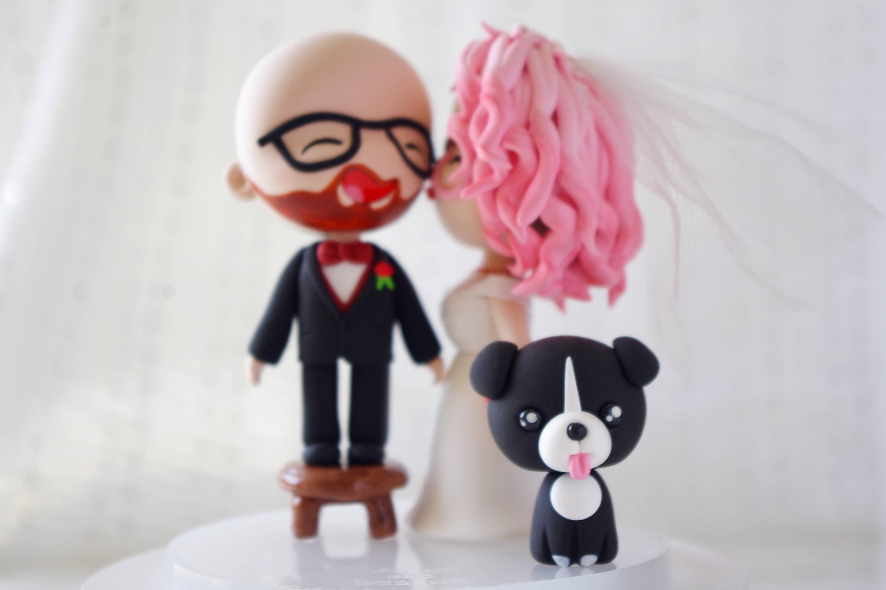 Custom Wedding Cake Topper Funny: Short Groom, Tall Bride and Pets ...