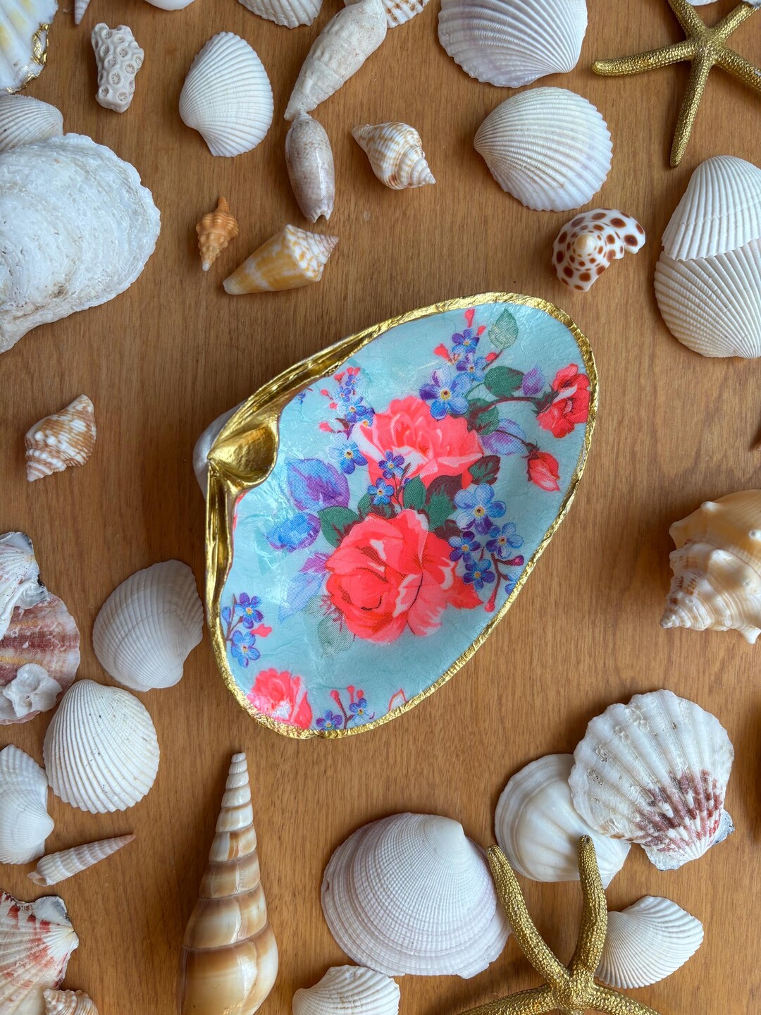 Clam Shell - Extra Large 6", Decoupaged and Gilded, Ring Holder ...