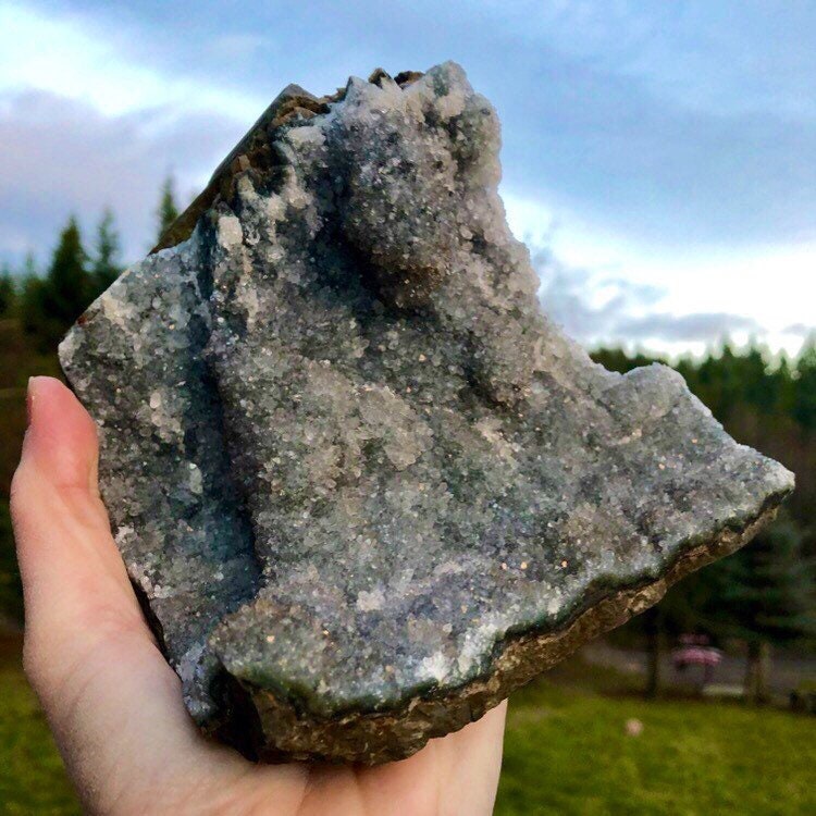 1139g Gray Amethyst Quartz Geode Crystal Cluster freestanding display ...