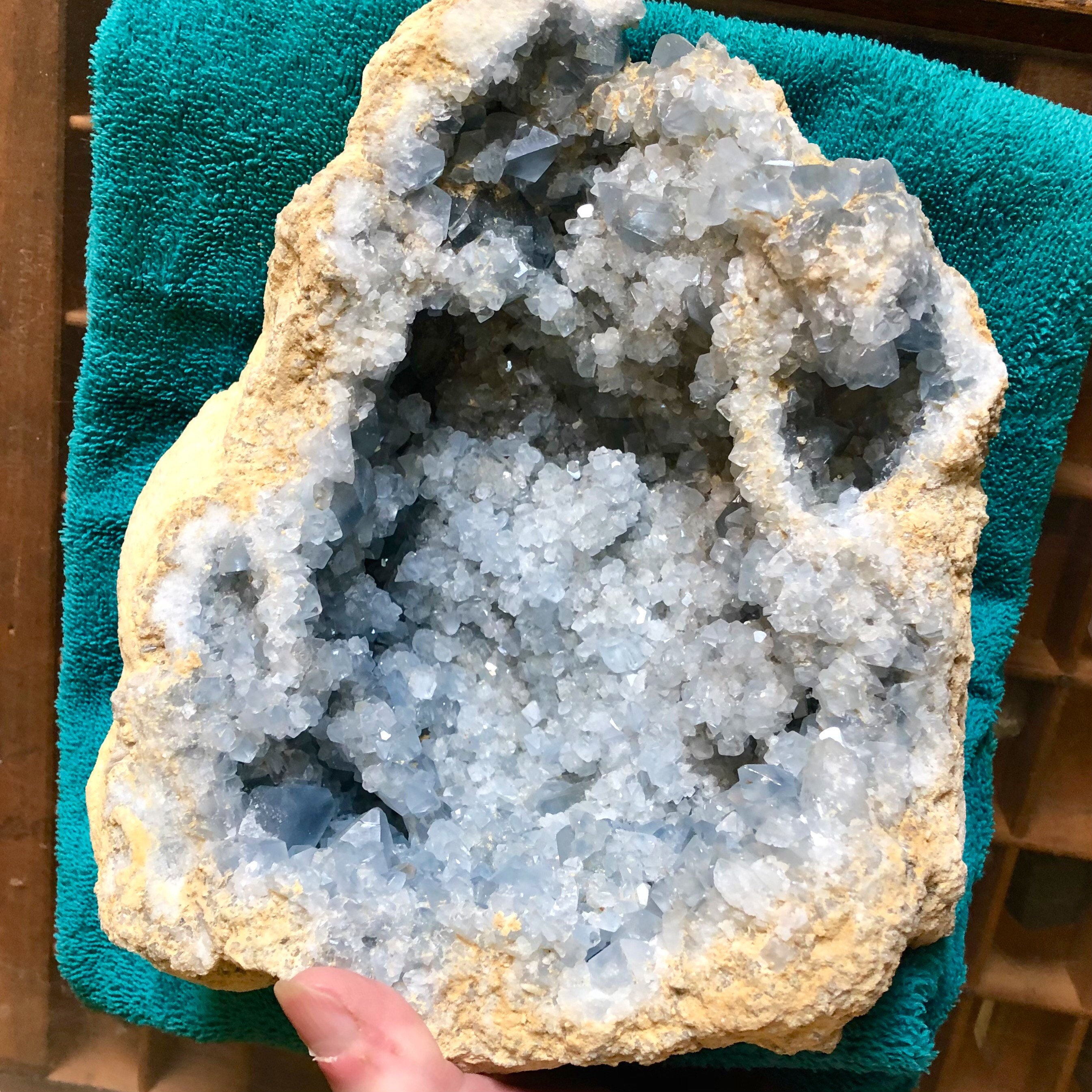 12.62 lbs Huge Celestite or Celestine Crystal Geode Cluster Mineral ...
